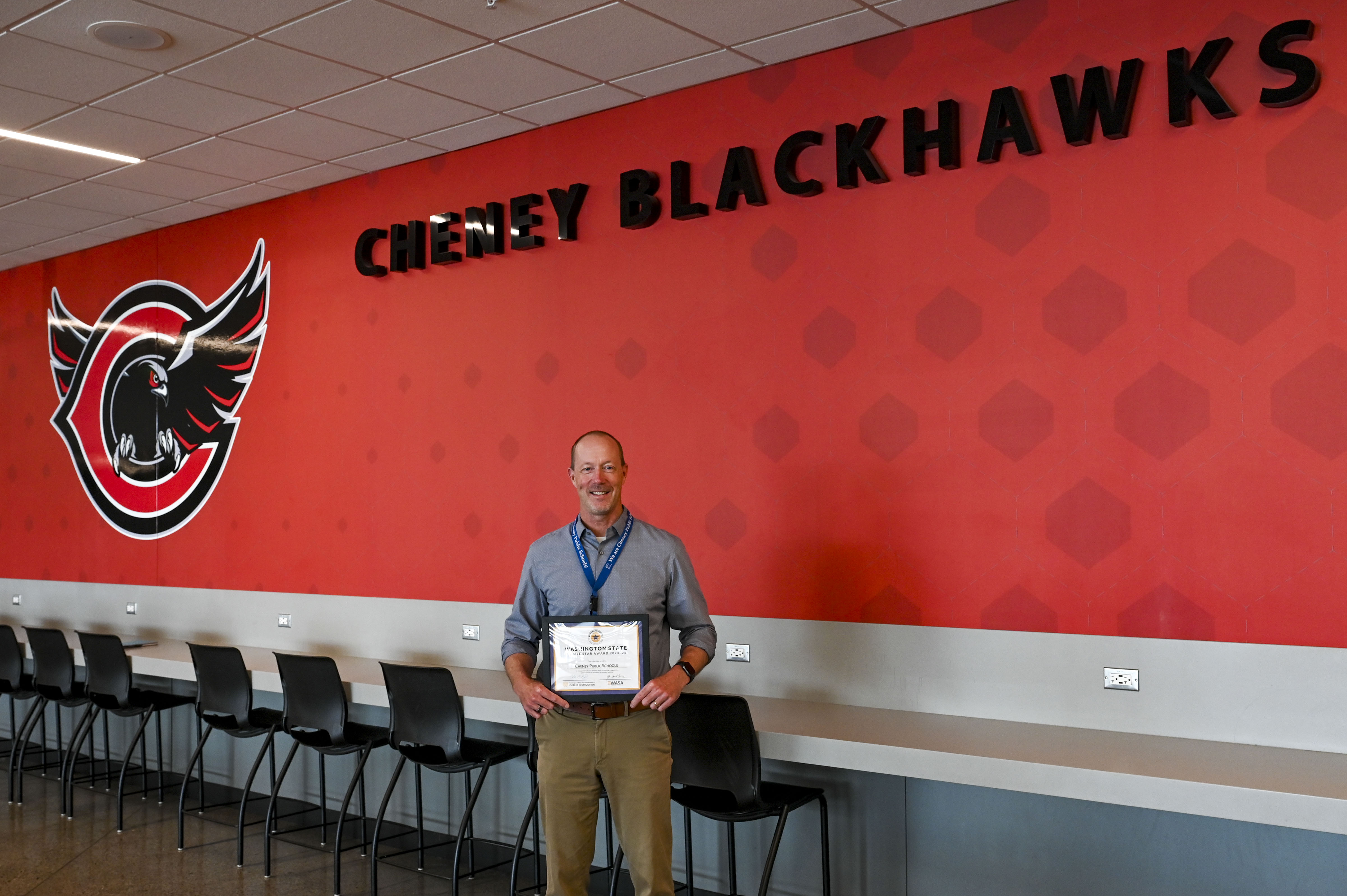 Medical Lake and Cheney School Districts win Purple Star Awards ...