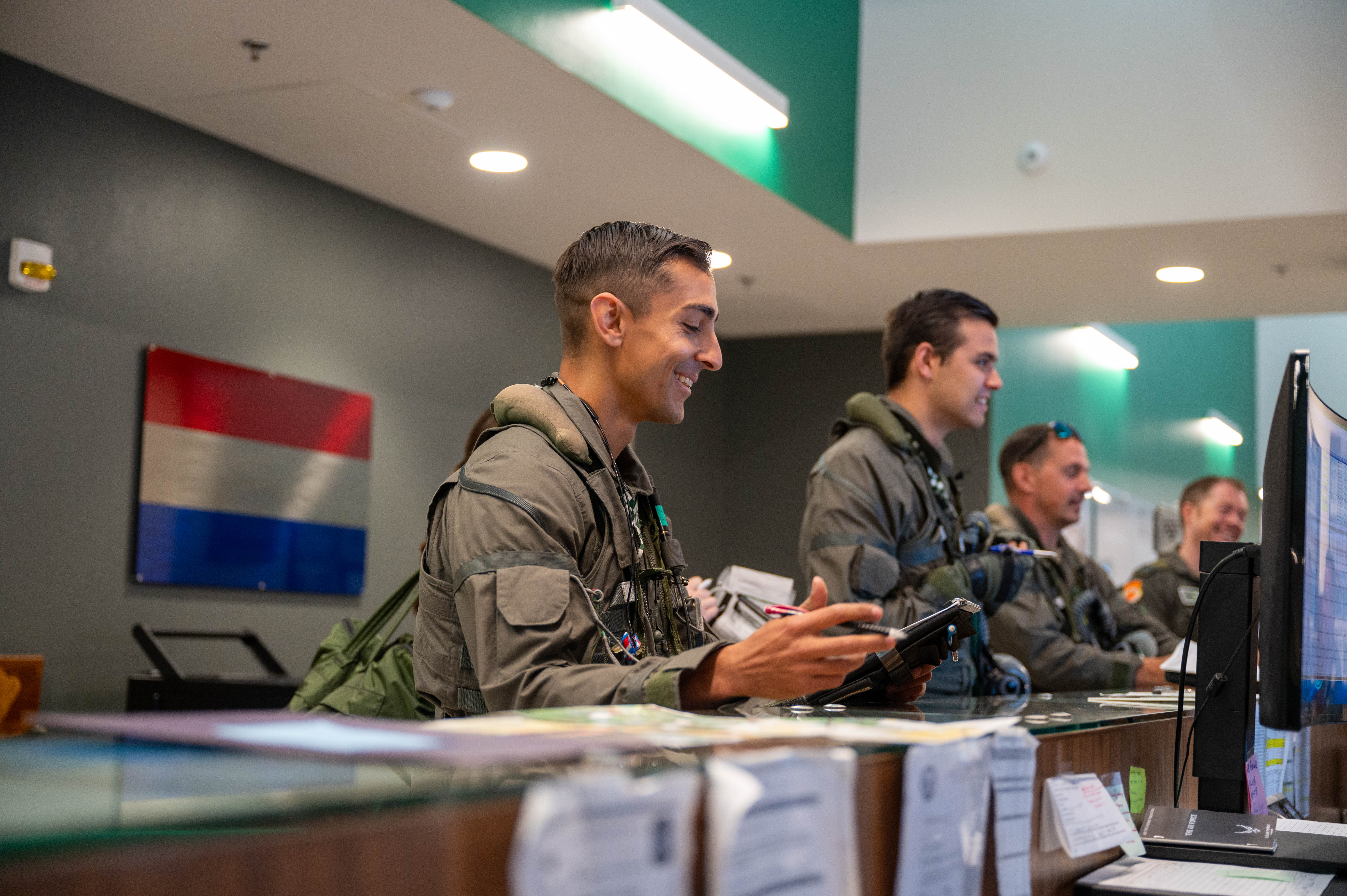 Luke AFB launches 100,000th F-35 Sortie > Luke Air Force Base > Article ...