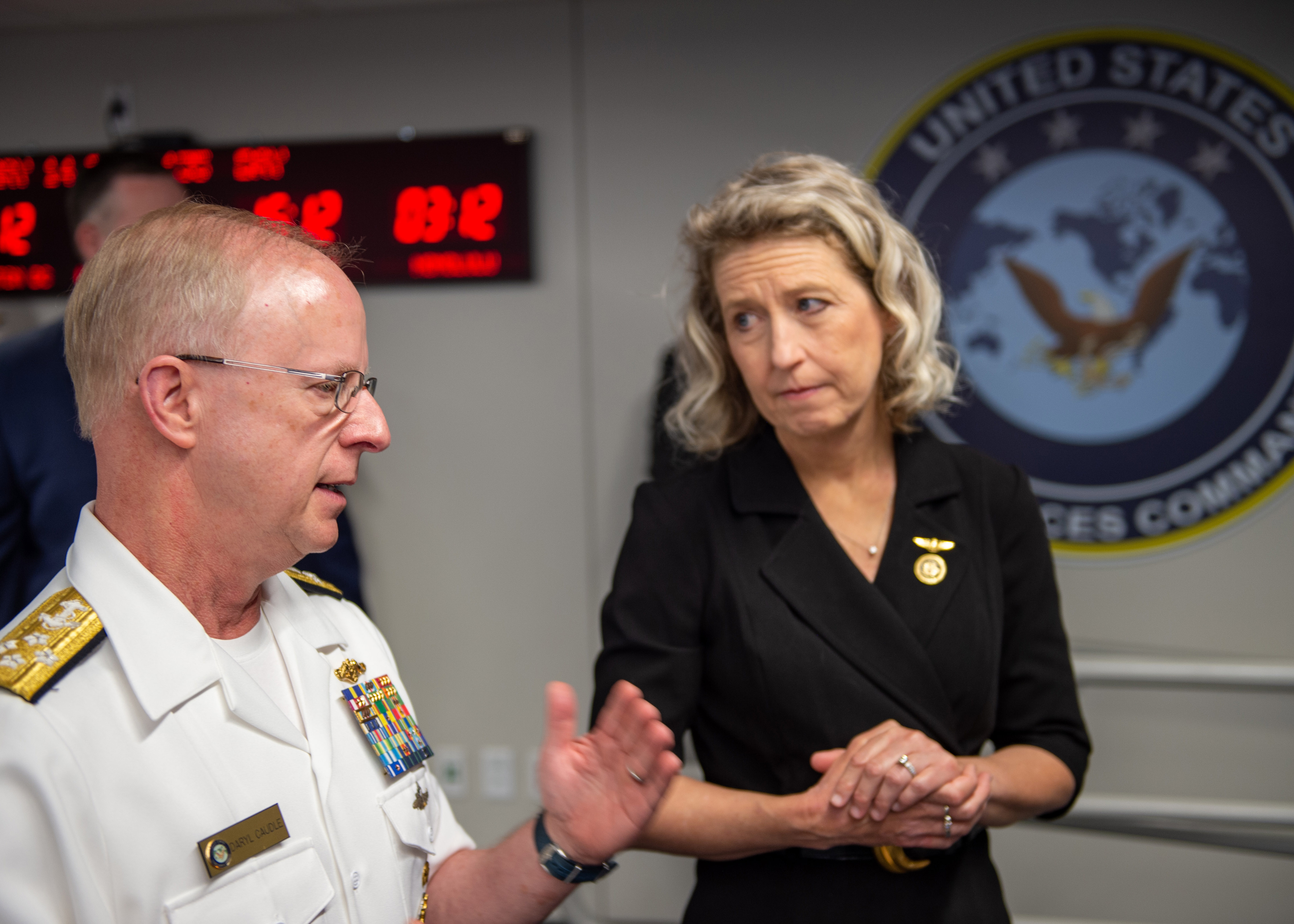 Fleet Forces Commander Cuts Ribbon on Hefti LVC Operation Center > U.S ...