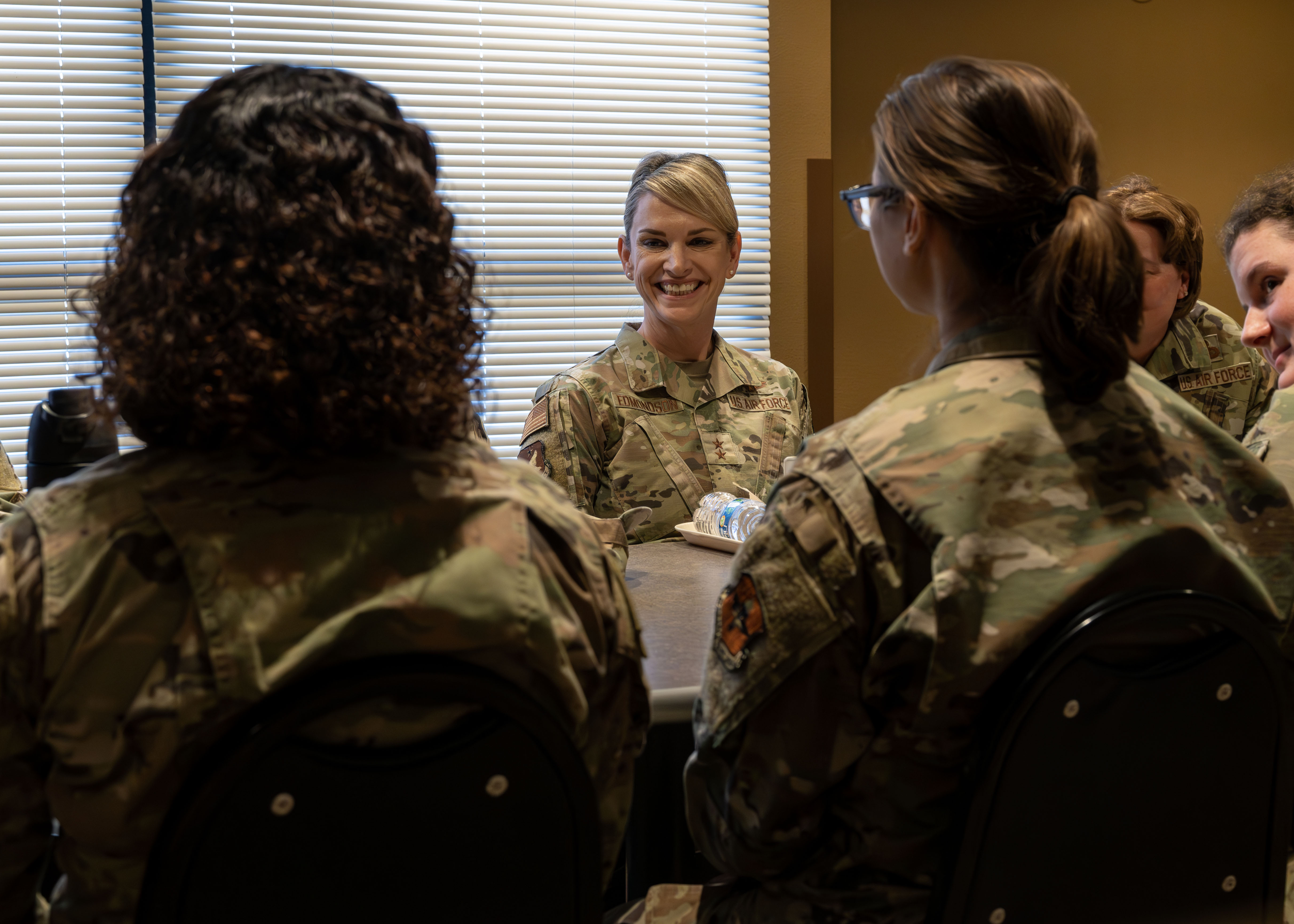 2AF commander visits Goodfellow > Goodfellow Air Force Base > Article ...
