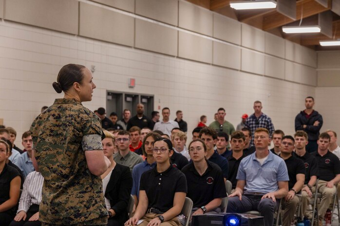 9th Marine Corps District, Officer, Recruiting, Leadership, Kansas City
