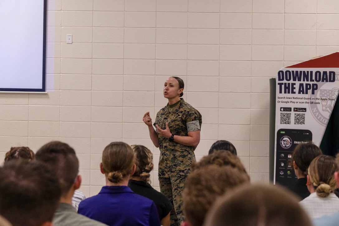 9th Marine Corps District, Officer, Recruiting, Leadership, Kansas City