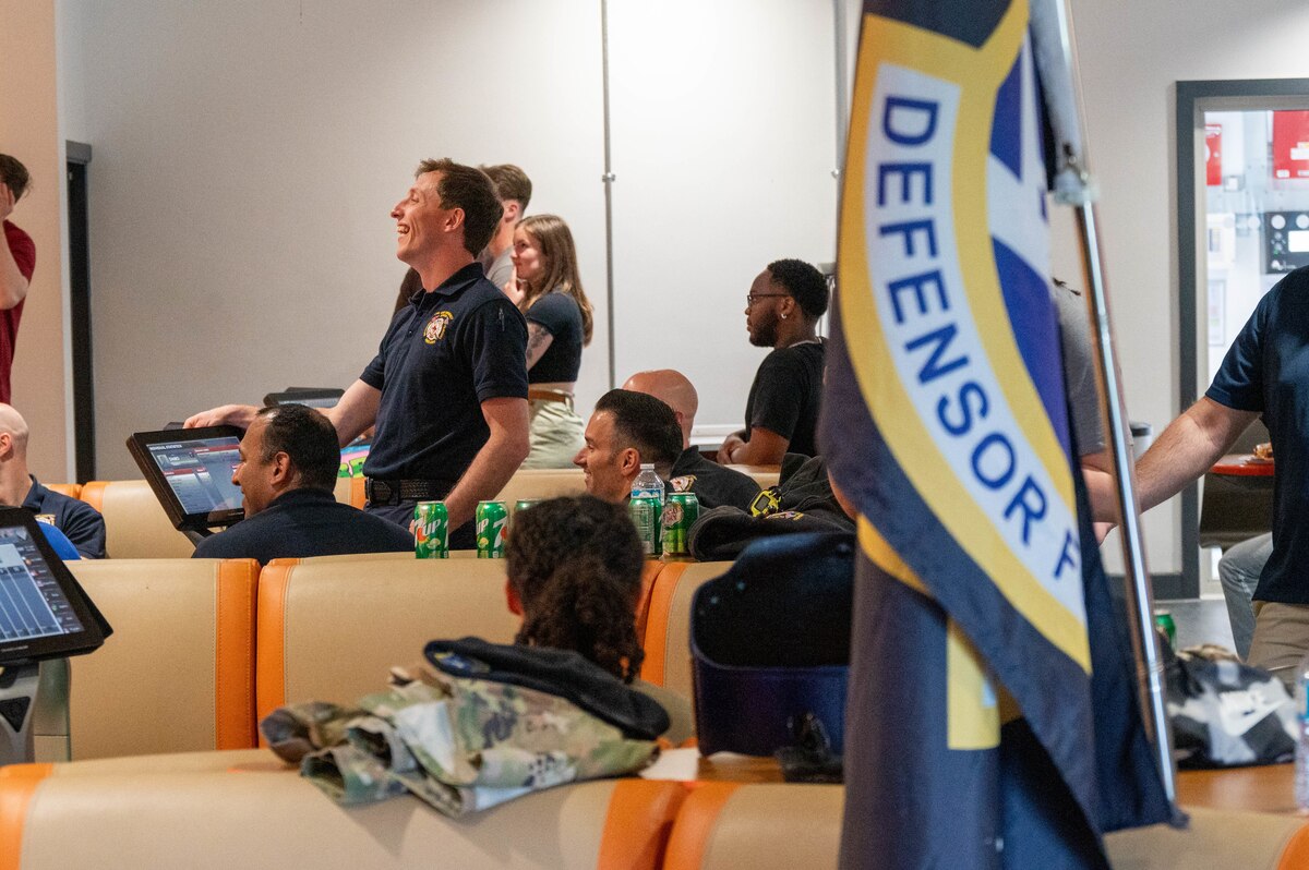 Defenders compete in a battle of the badges > 501st Combat Support Wing ...