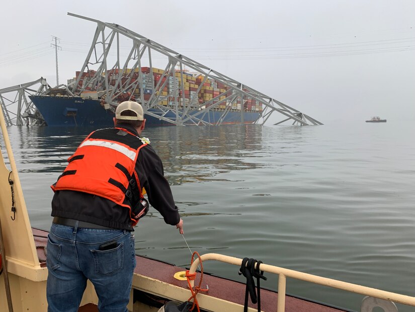 USACE Philly District supports Key Bridge collapse response > North ...