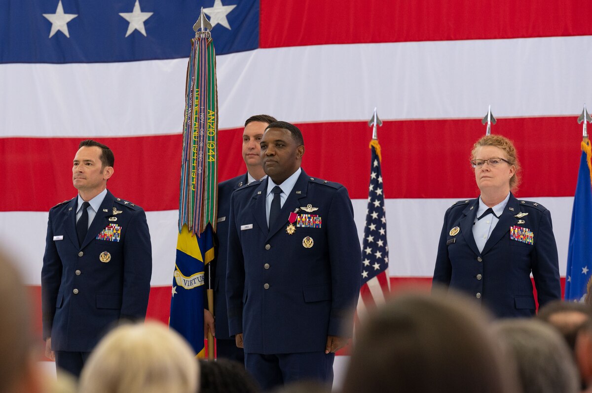 86 AW welcomes new commander > Ramstein Air Base > Article Display
