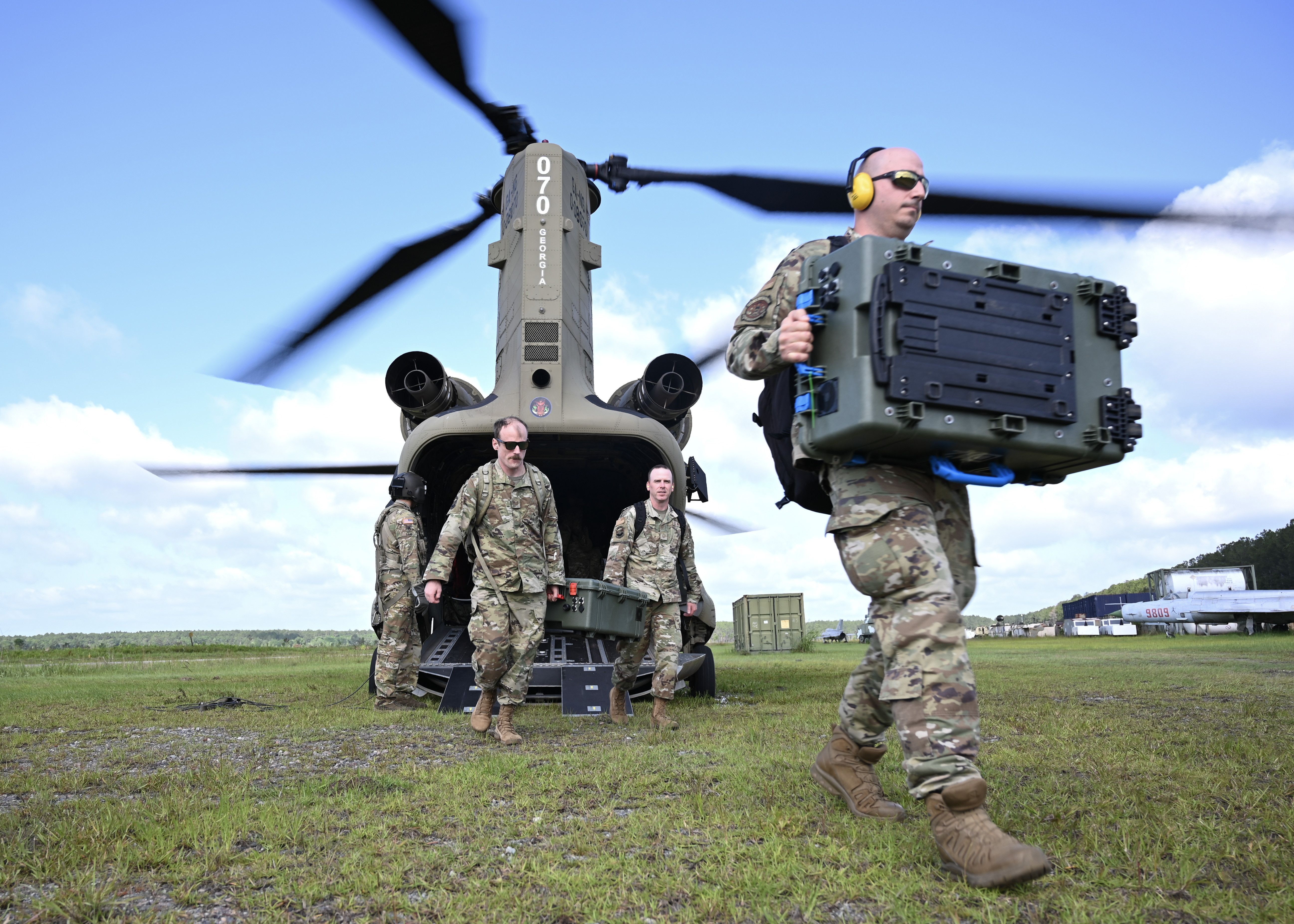Connecticut Guard Deploys Cloud-Based Radar/Radio Connection > New Hampshire National Guard ...