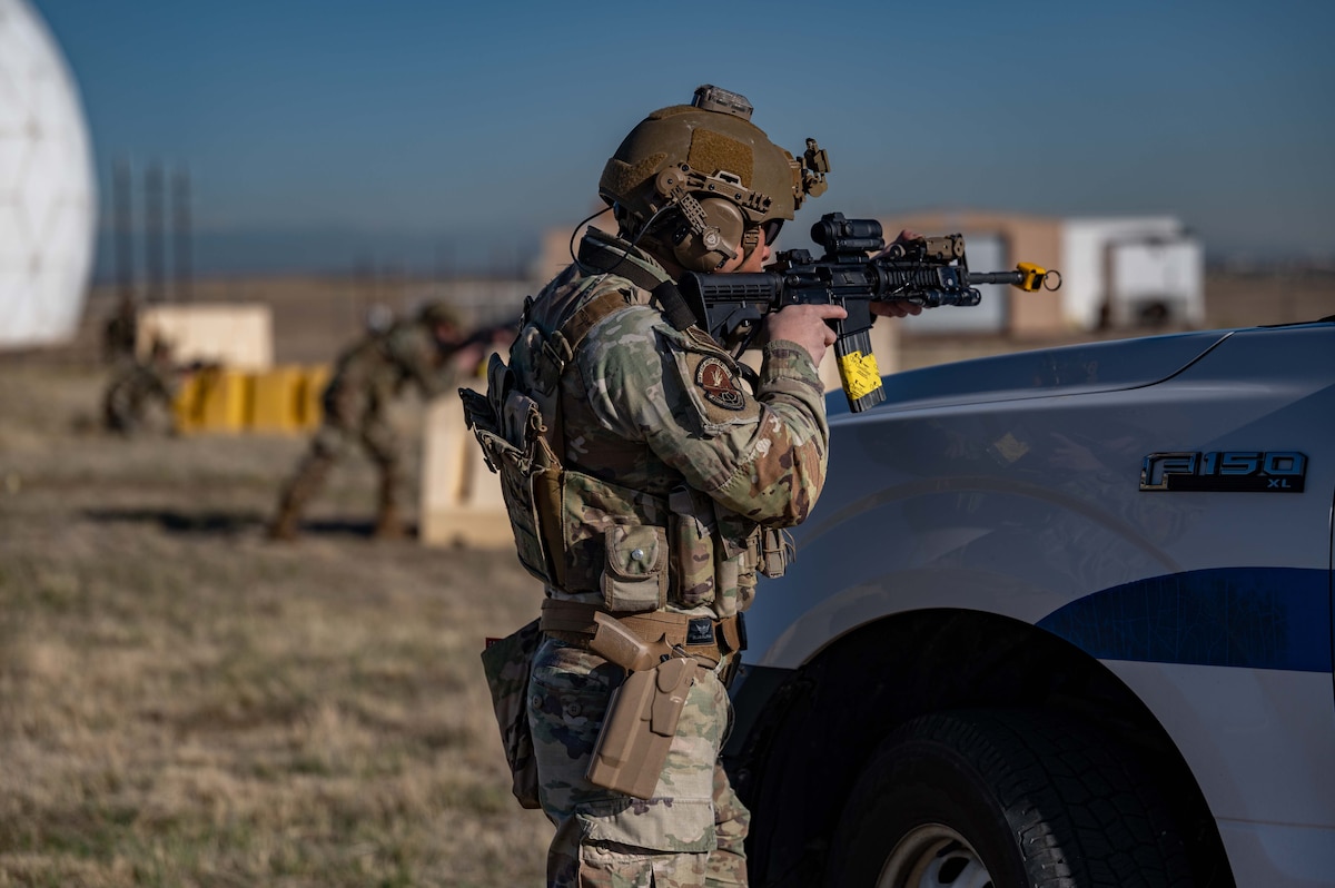 460th Security Forces Squadron Trains with FBI > Buckley Space Force ...