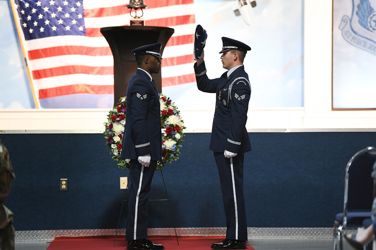 Robins AFB 47th Annual Airman's Memorial Service > Air Force Life Cycle ...