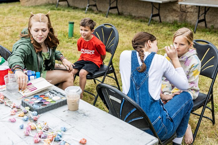 Weapons and Field Training Battalion, Recruit Training Regiment Spring ...