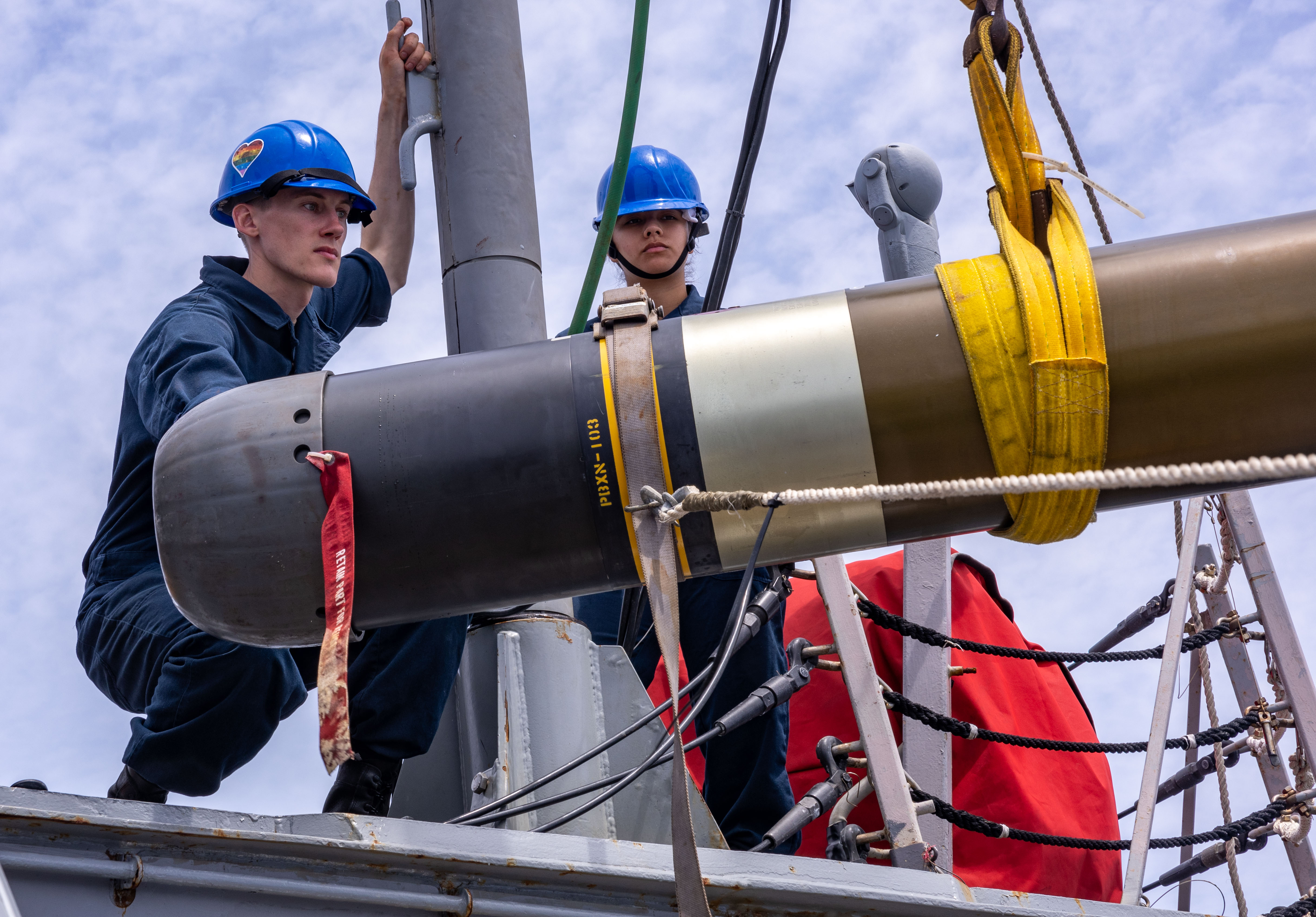 USS Higgins (DDG 76) Torpedo Loading