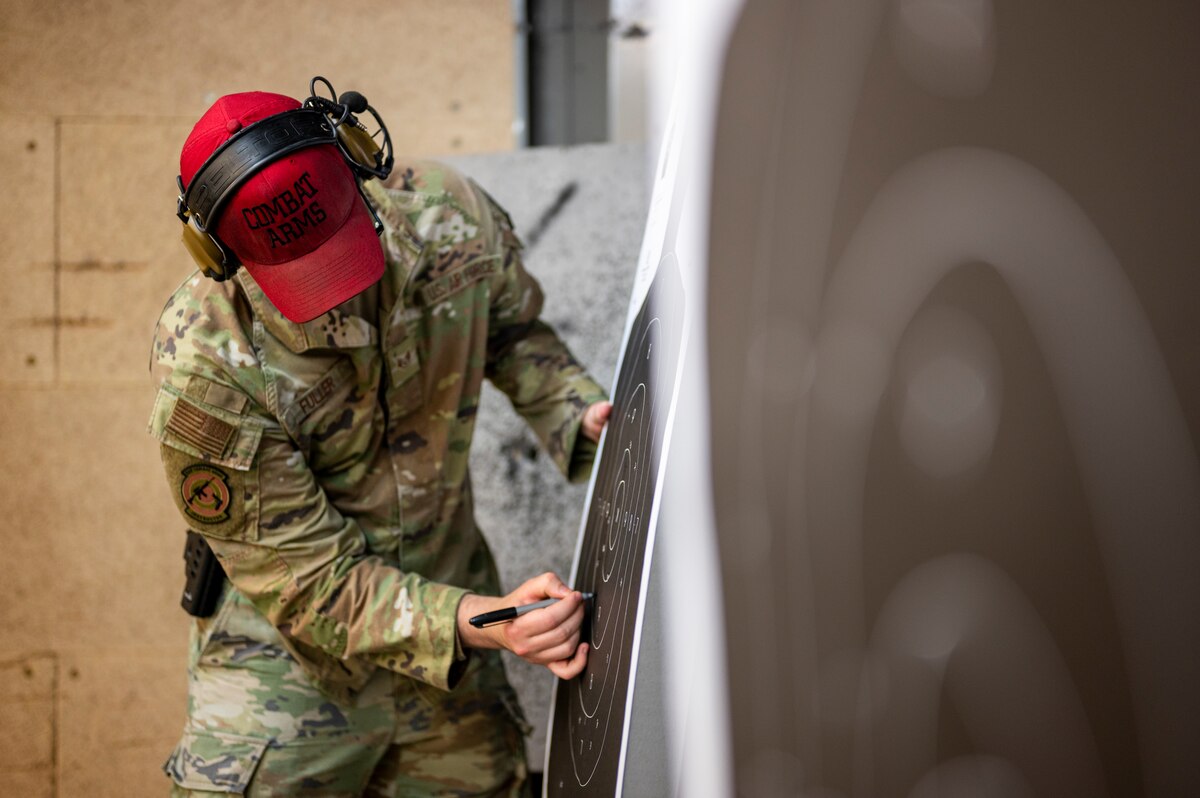 51st FW honors National Police Week 2024 > Osan Air Base > Article Display