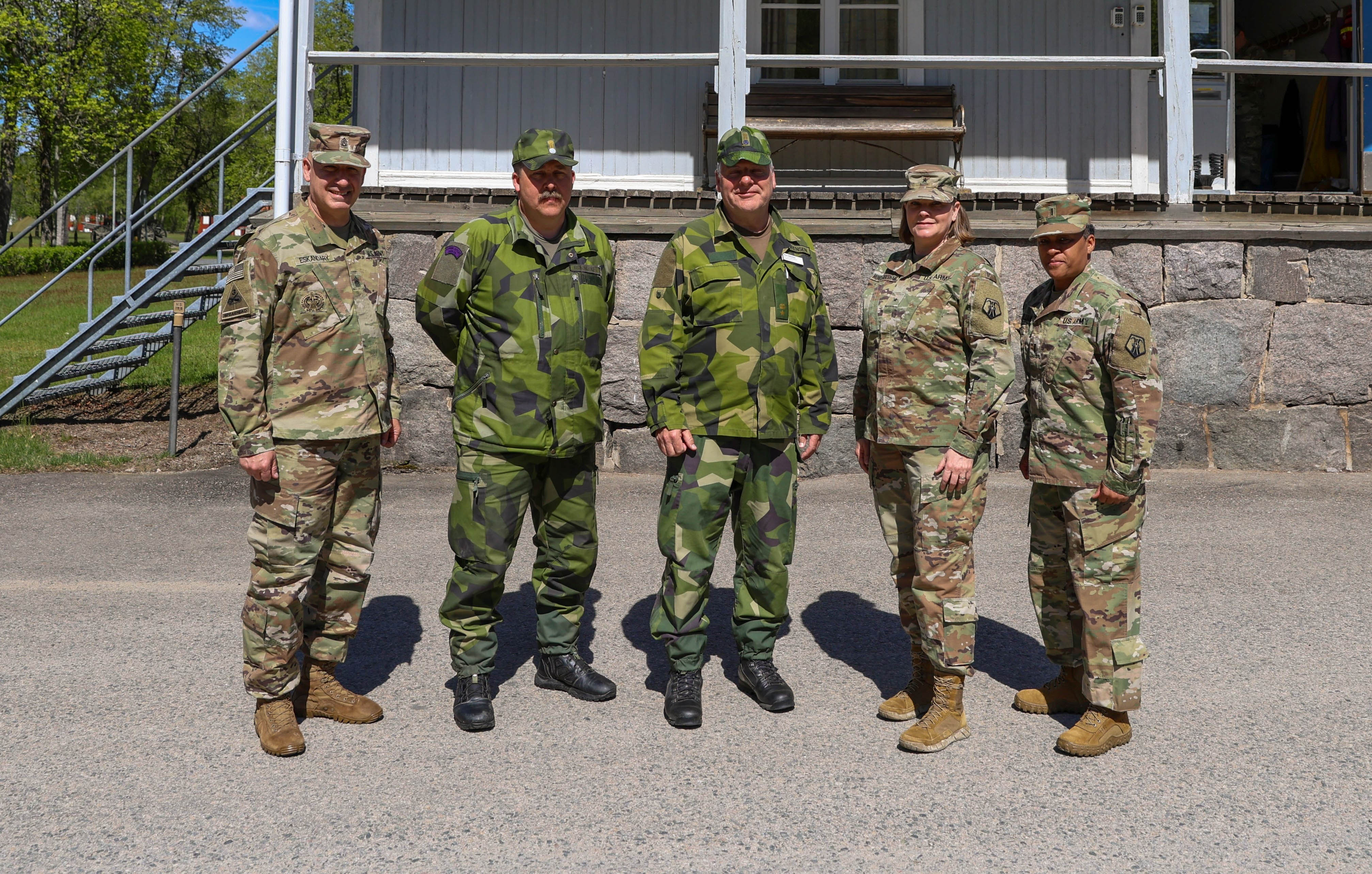 7th Mission Support Command's senior leaders visit Defender Europe > U ...