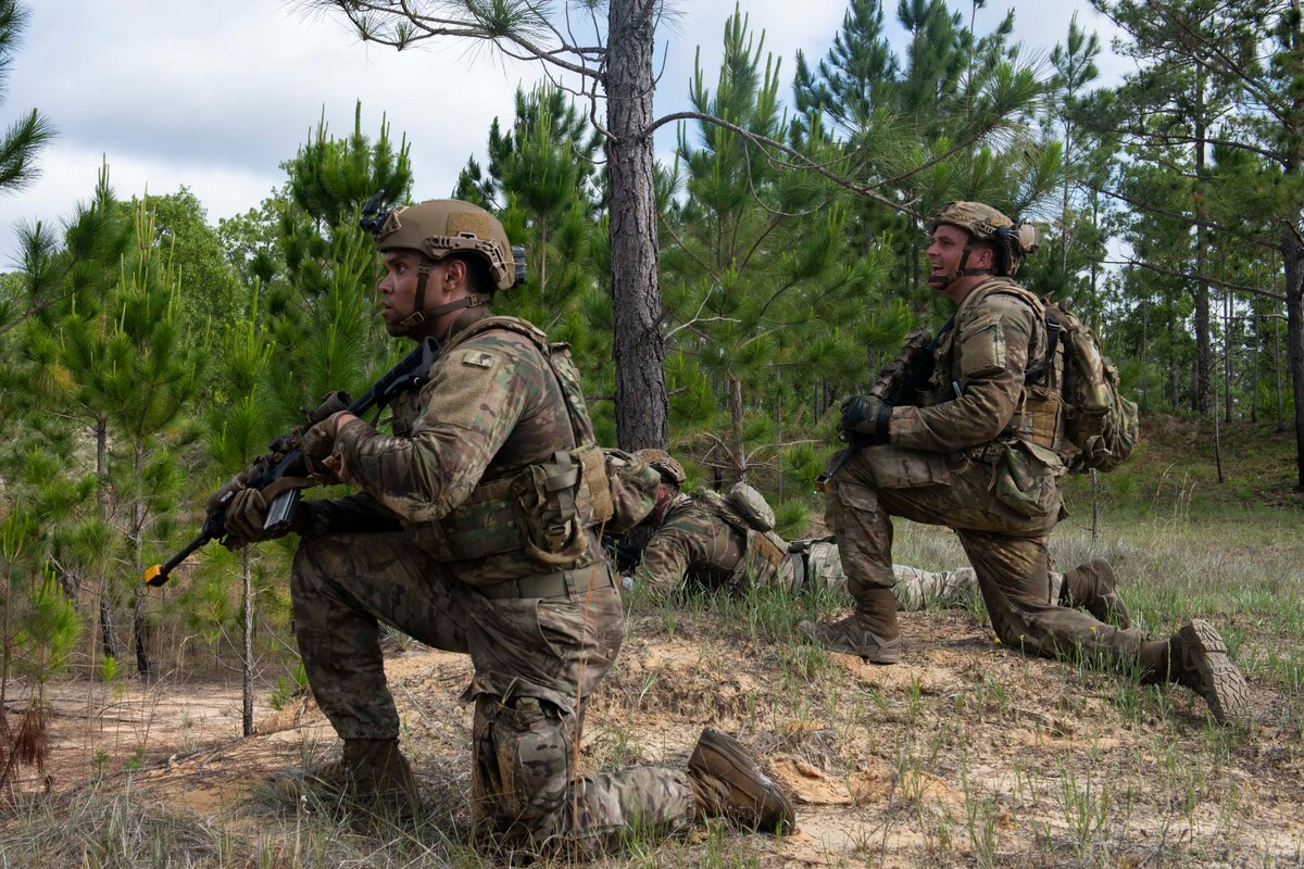 822d BDS exercise Scorpion Fury defends rotary wing staging point ...