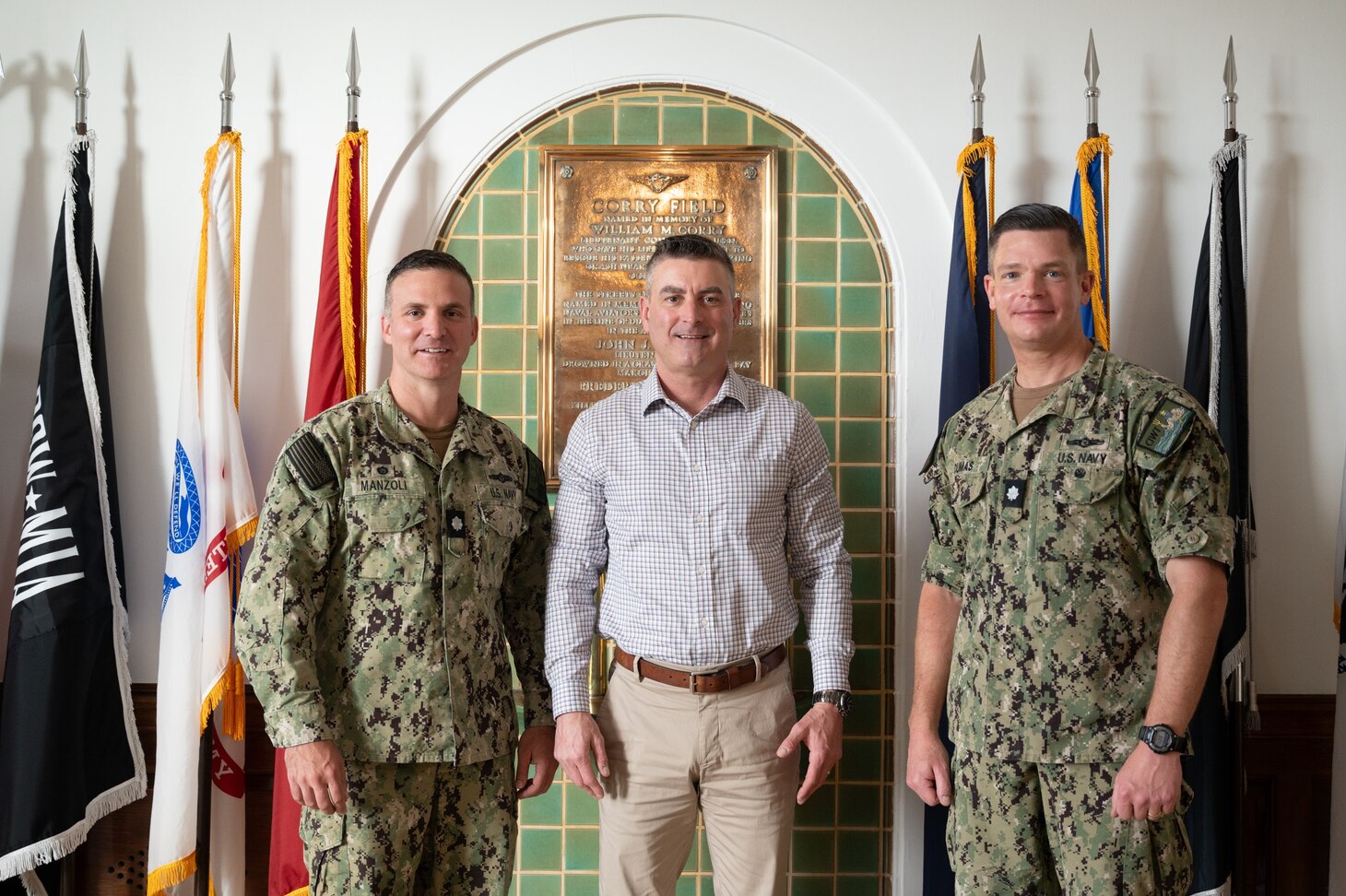 Deputy Under Secretary of the Navy for Intelligence and Security Visits ...