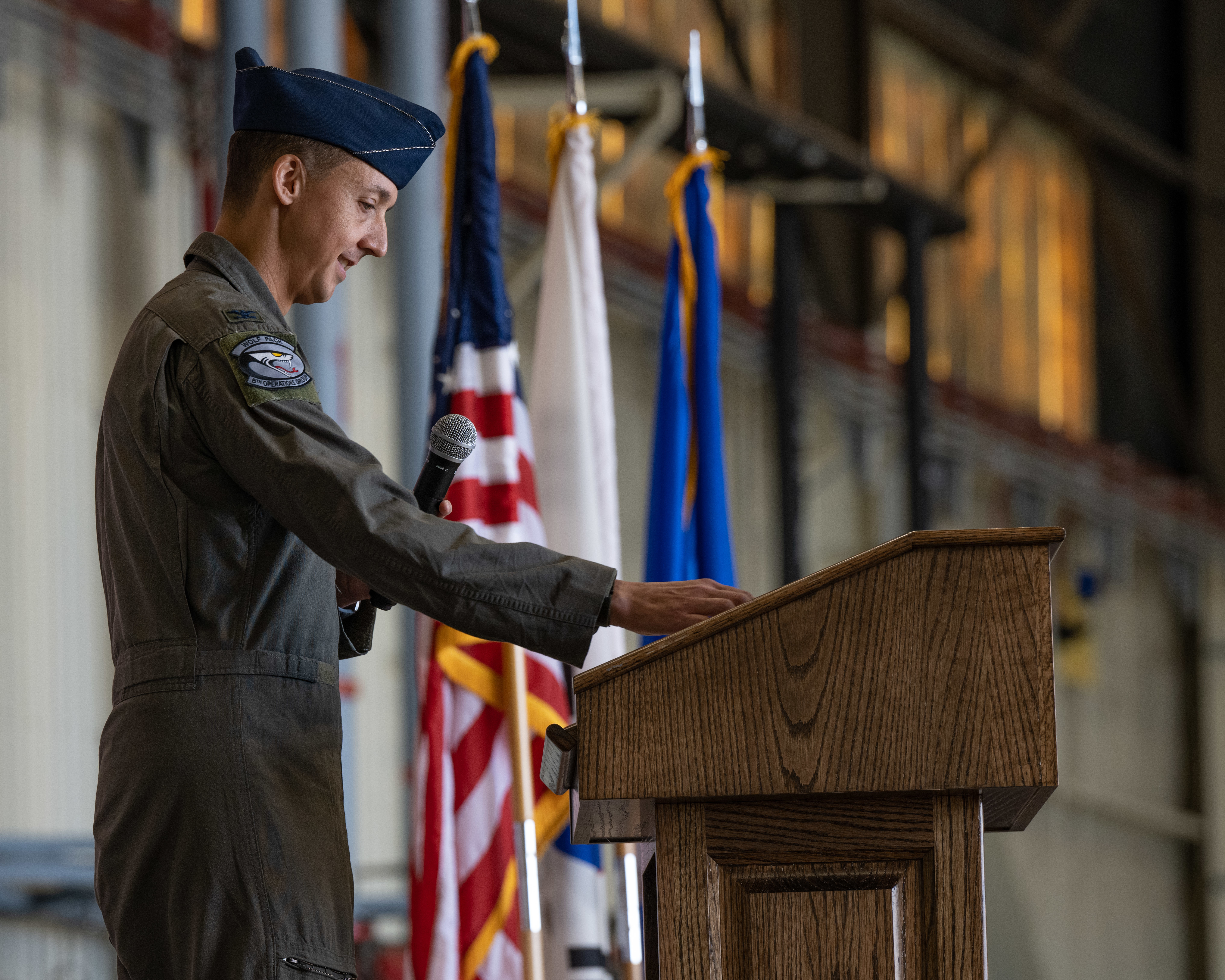 8th Operations Group changes hands > Kunsan Air Base > Display