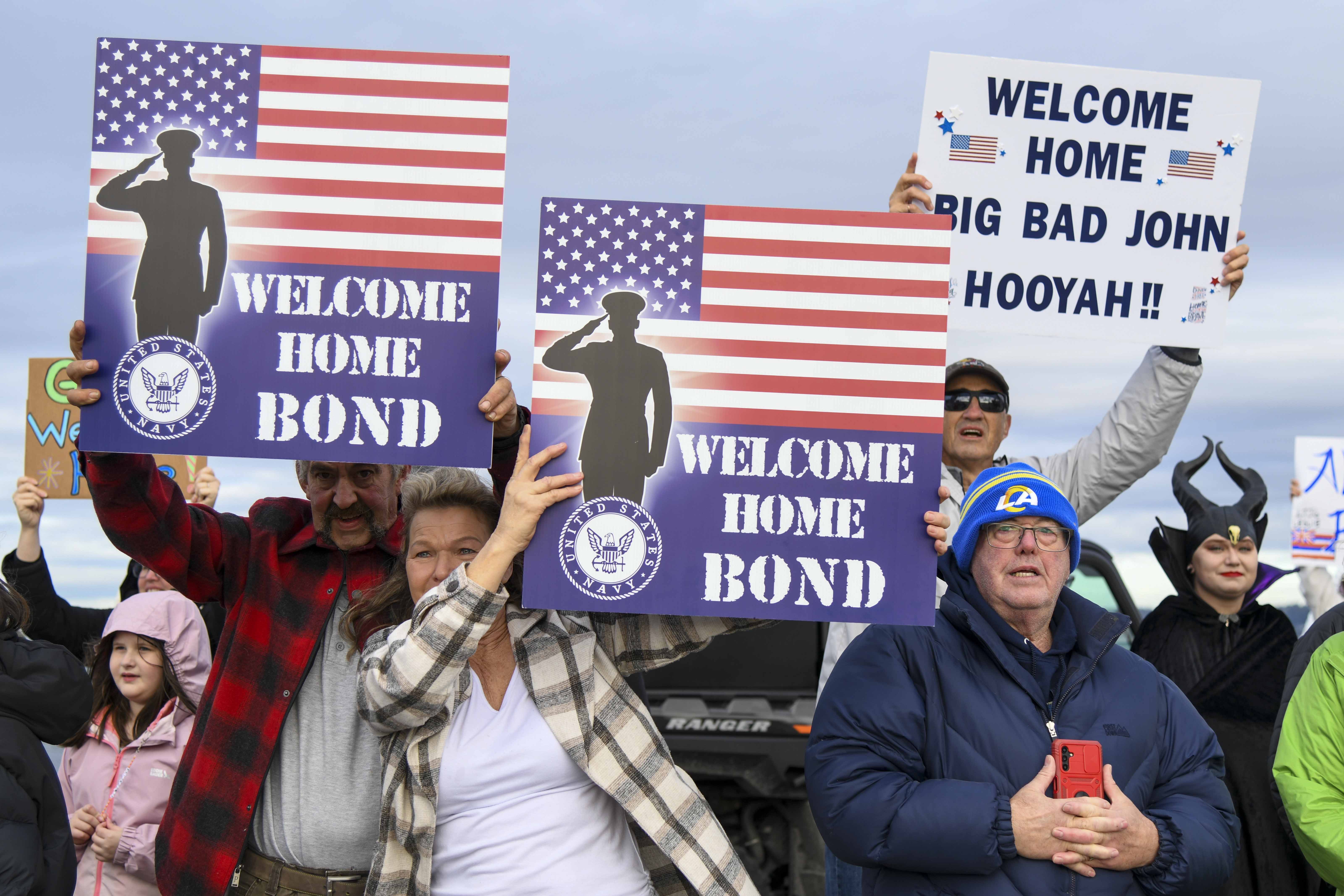 USS John S. McCain Returns Home from Deployment > United States Navy ...