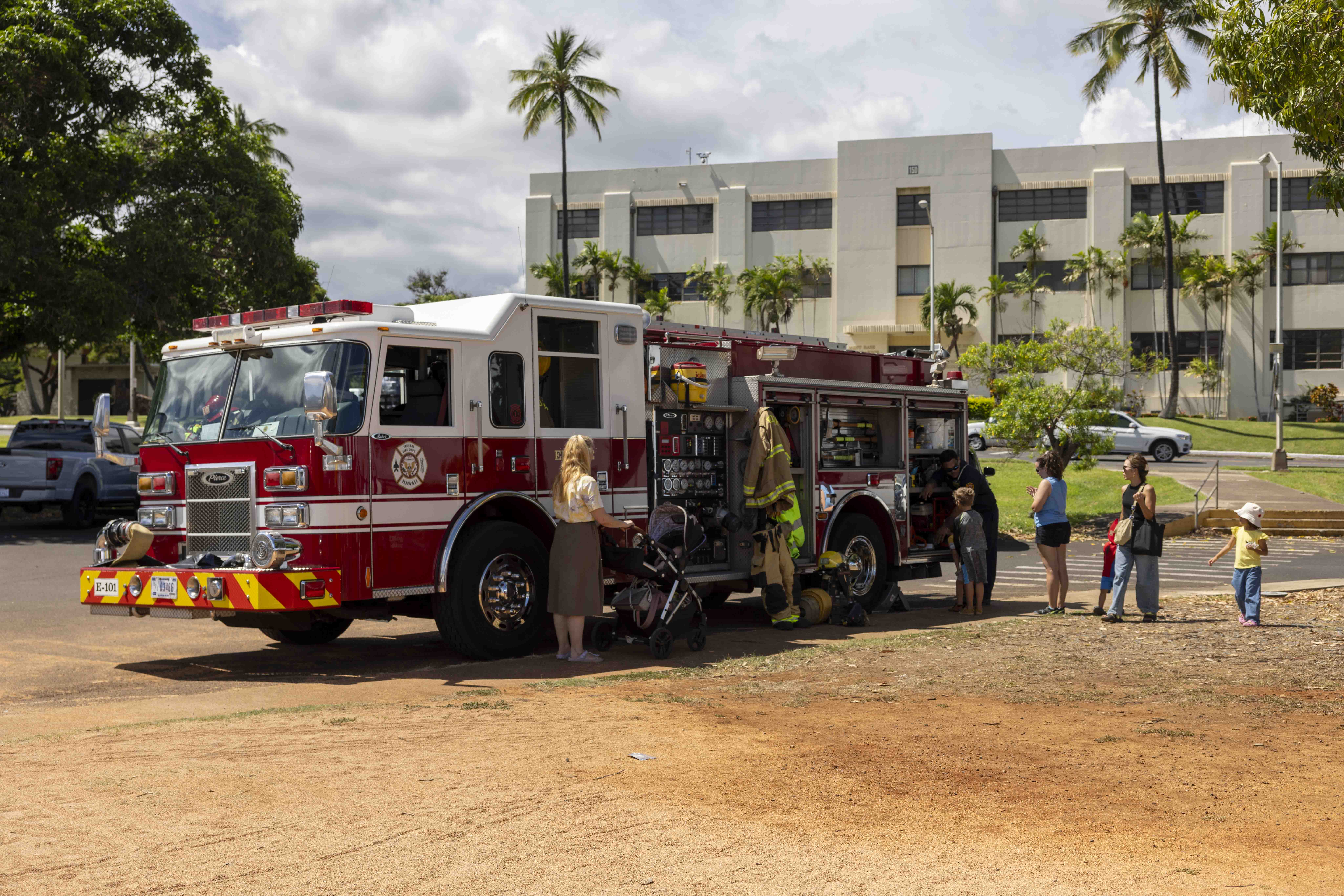 Hawaii Federal Fire Dept Apparatus Hawaii Federal Fire Dept. Patch