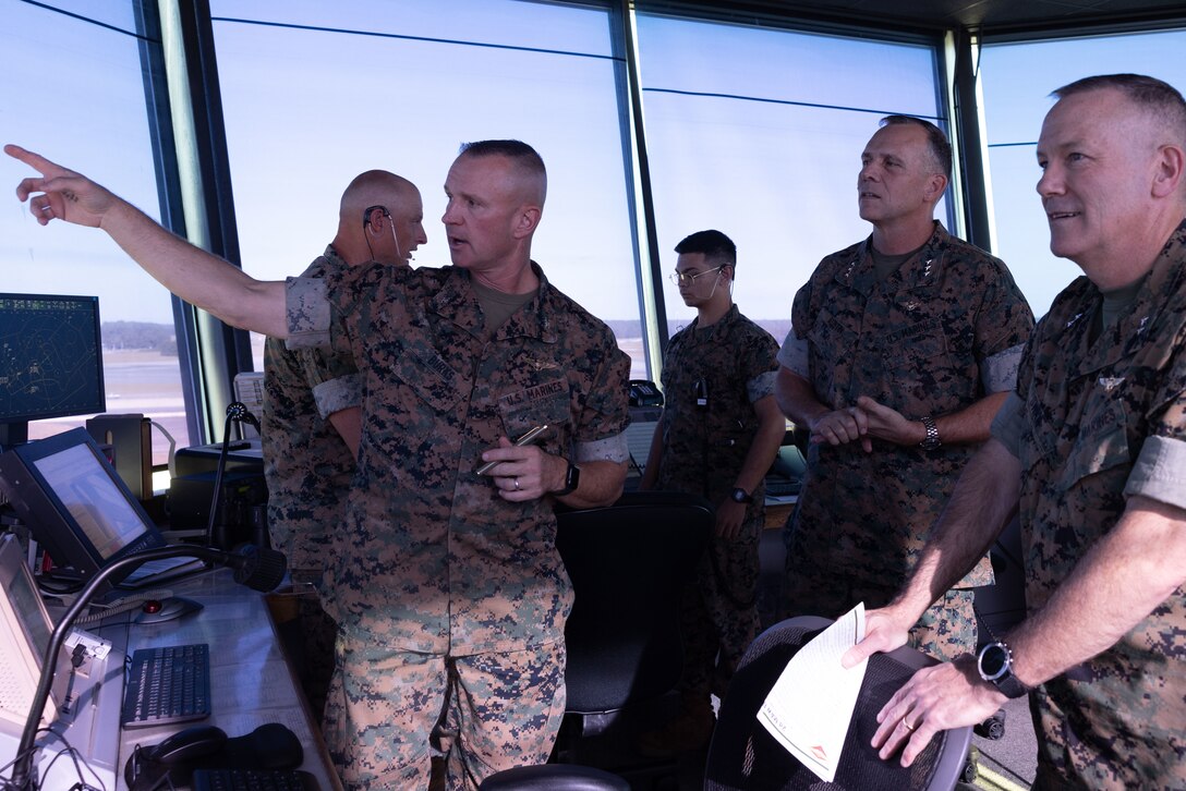 MCCDC CG, CD&I DC Tours MCAS Cherry Point