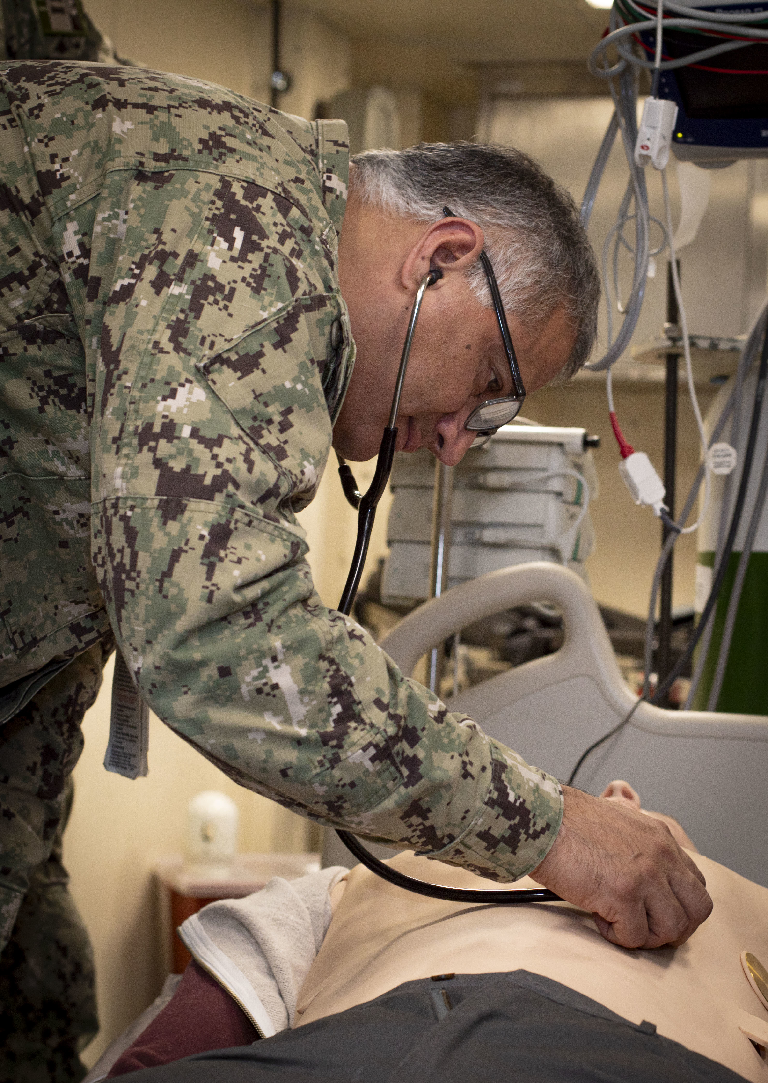 Cutting Teeth on Triage and Tactical Combat Casualty Care aboard USS ...