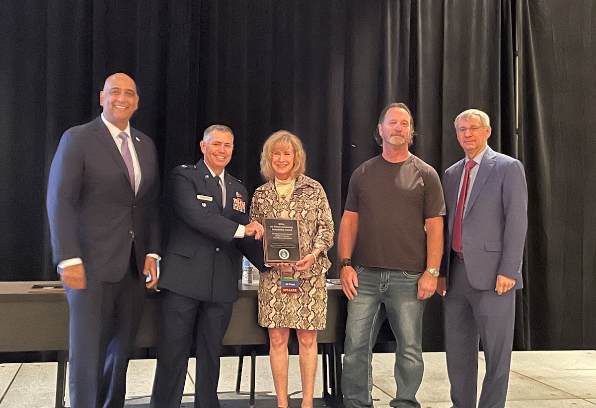 Cannon AFB receives Air Force-level Quality of Life award > Cannon Air ...