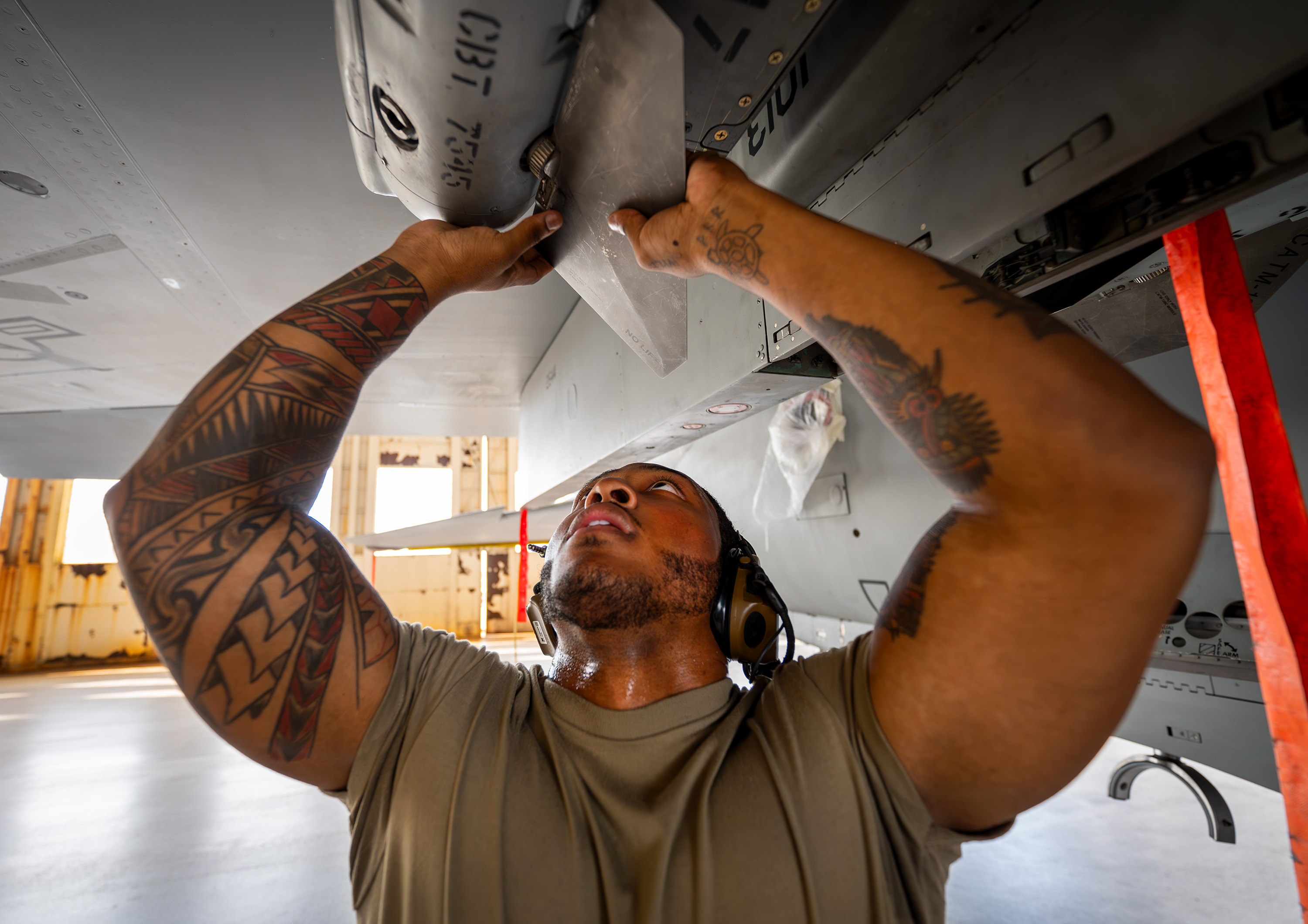 Weapons Hot for Red loadcrew team > Eglin Air Force Base > Article Display