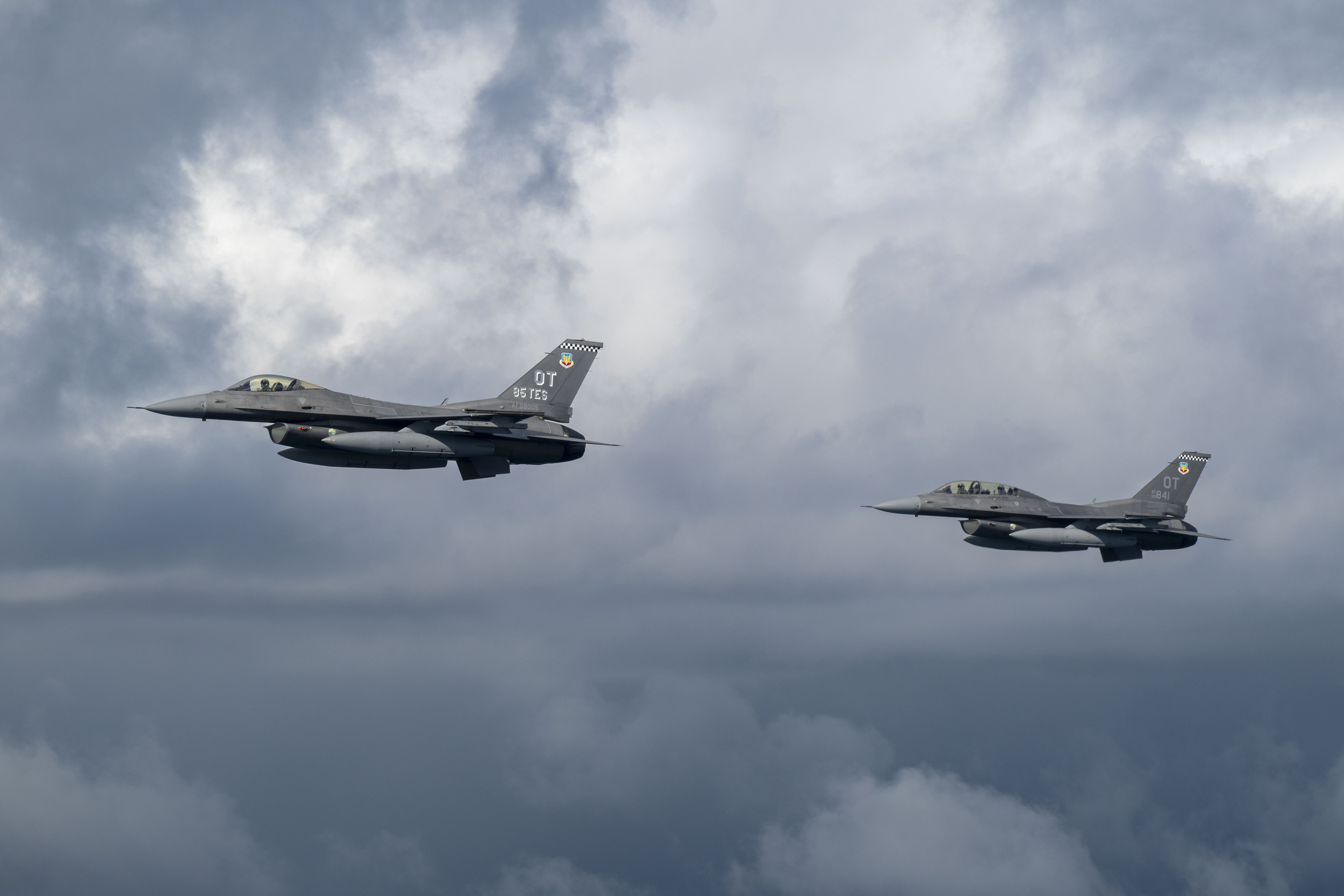 Test Wing brings air power to Gators game > Air Force Life Cycle ...