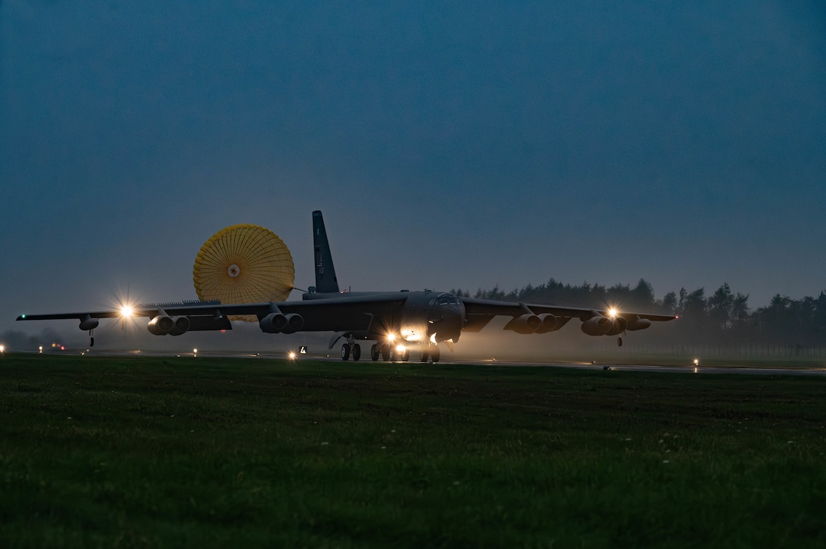 U.S. bombers deploy to England for latest European bomber task force ...