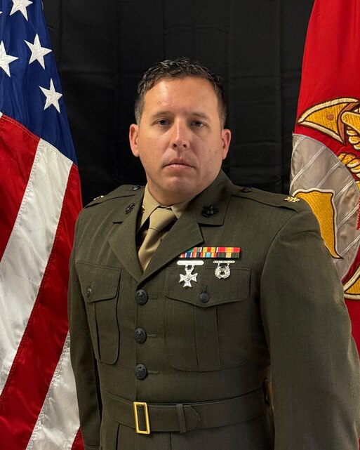 Battery Commander > U.S. Marine Corps Forces Reserve > Biography