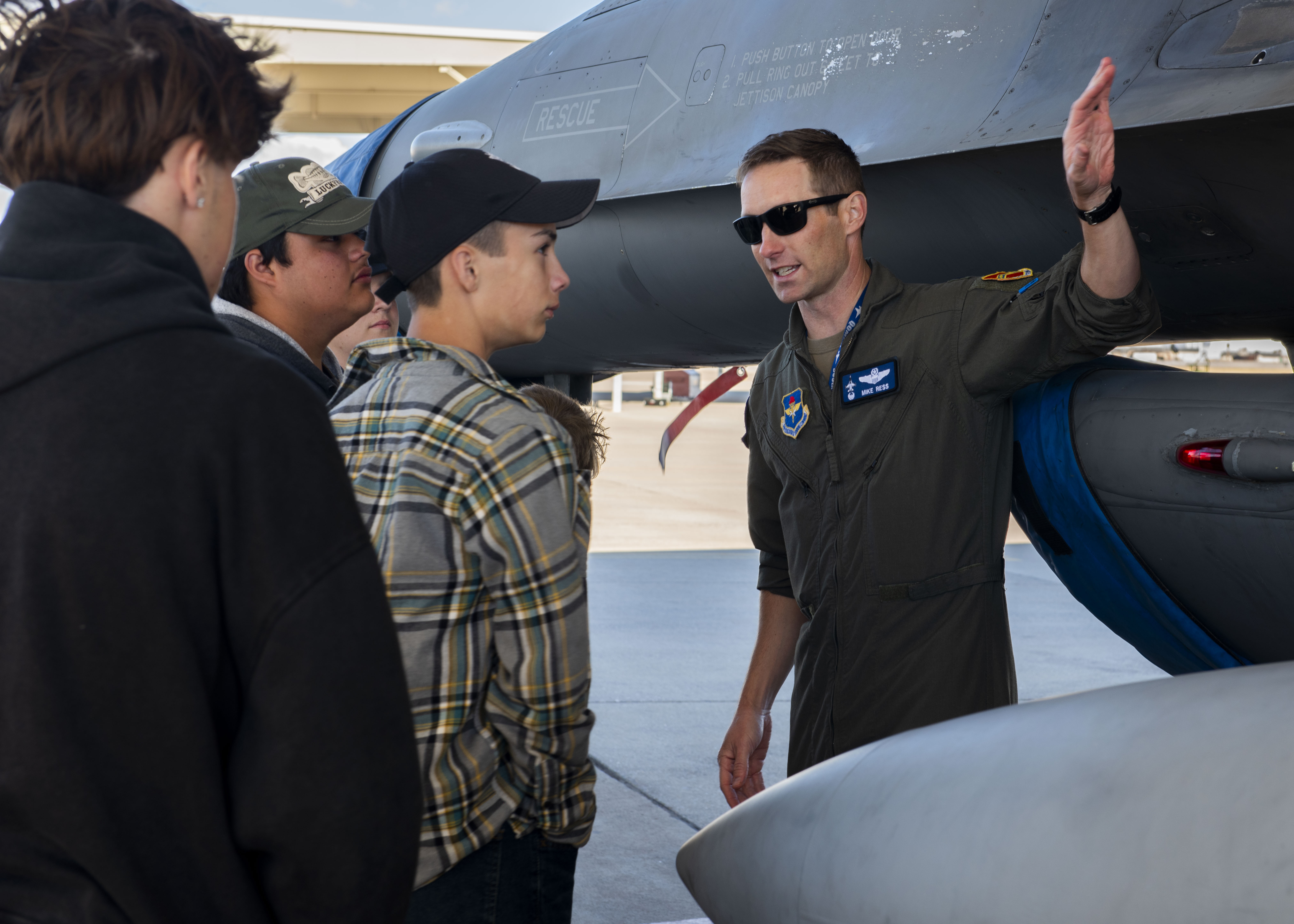 Retired Maj. Gen. Leonard, homeschoolers visit Luke AFB > Air Education ...