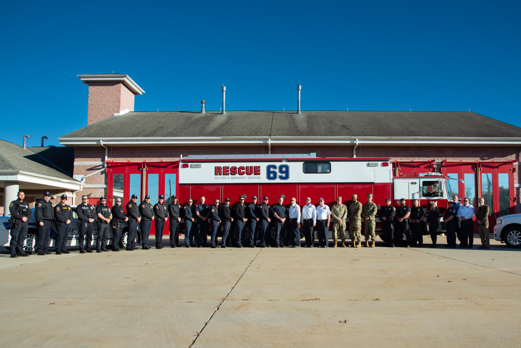 DLA director engages with Distribution workforce, receives update on ...