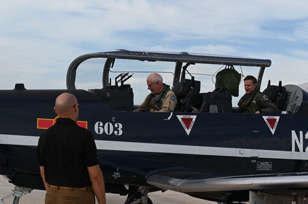 COMPACAF Attends Historic T-6C Aircraft Delivery to Vietnam > 15th Wing ...
