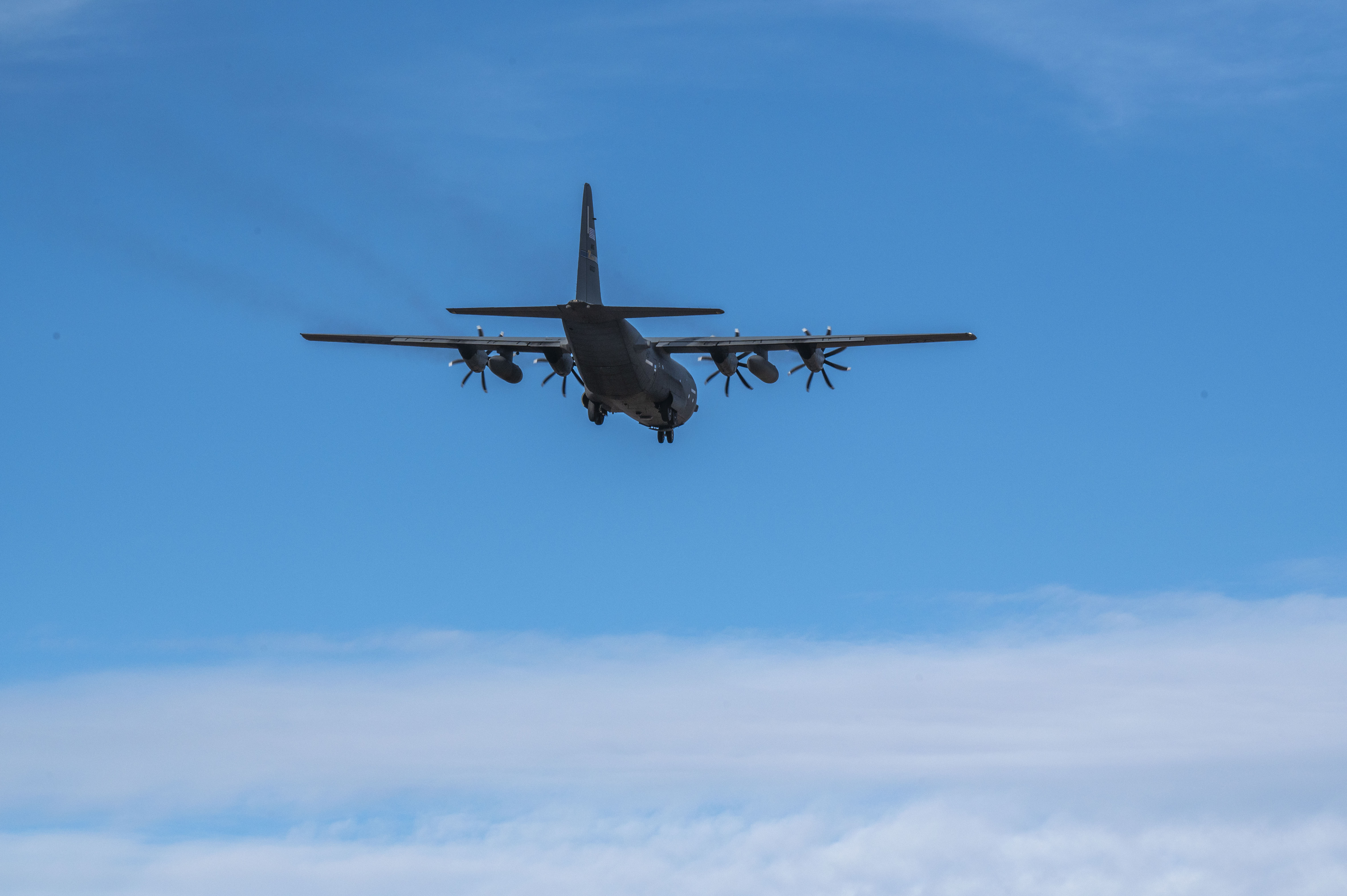 C-130 Hercules performs first-ever landing zone touch-and-go training ...