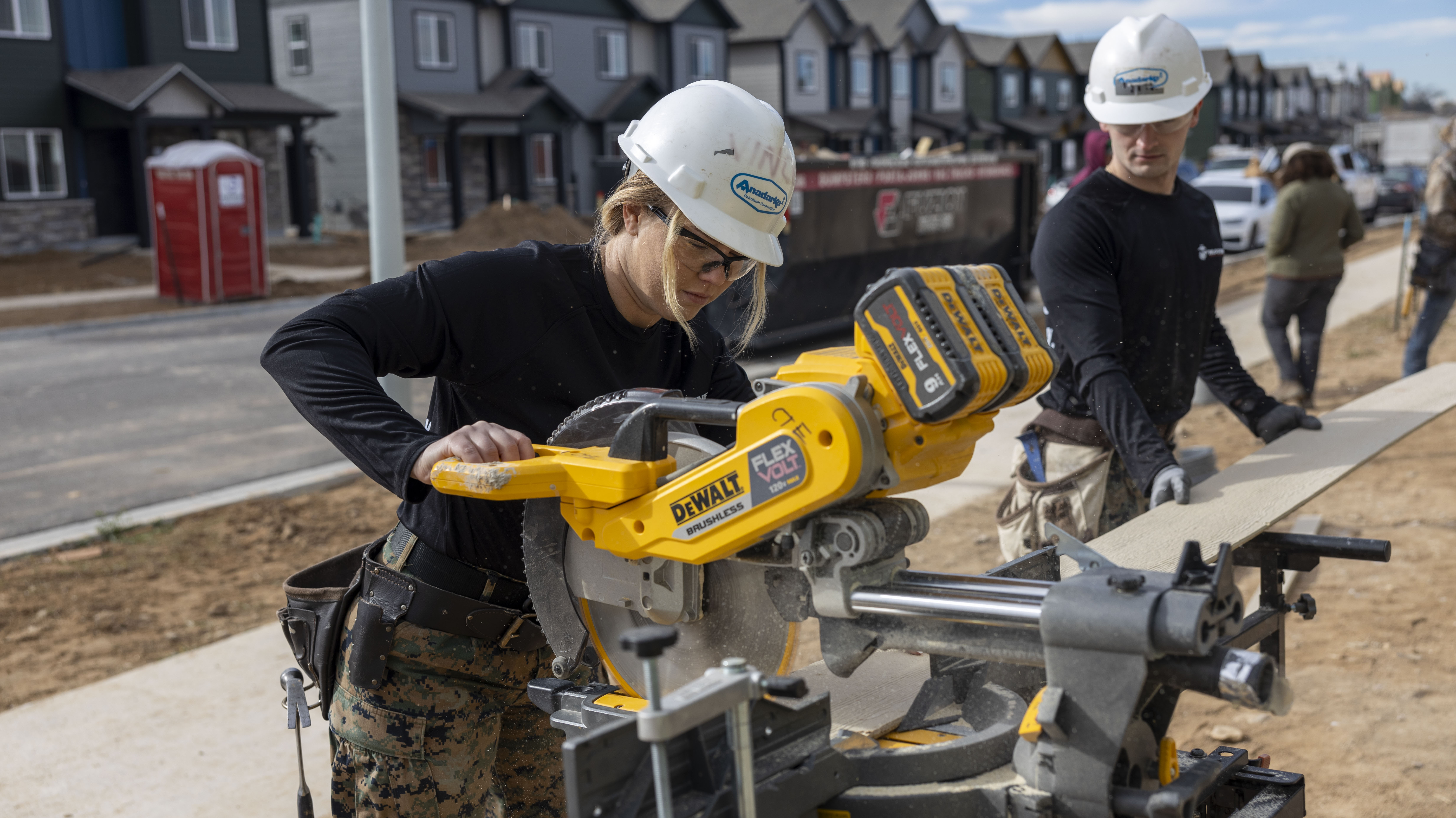 Lending a Hand: RSS Fort Collins Marines Strengthen Local Community ...