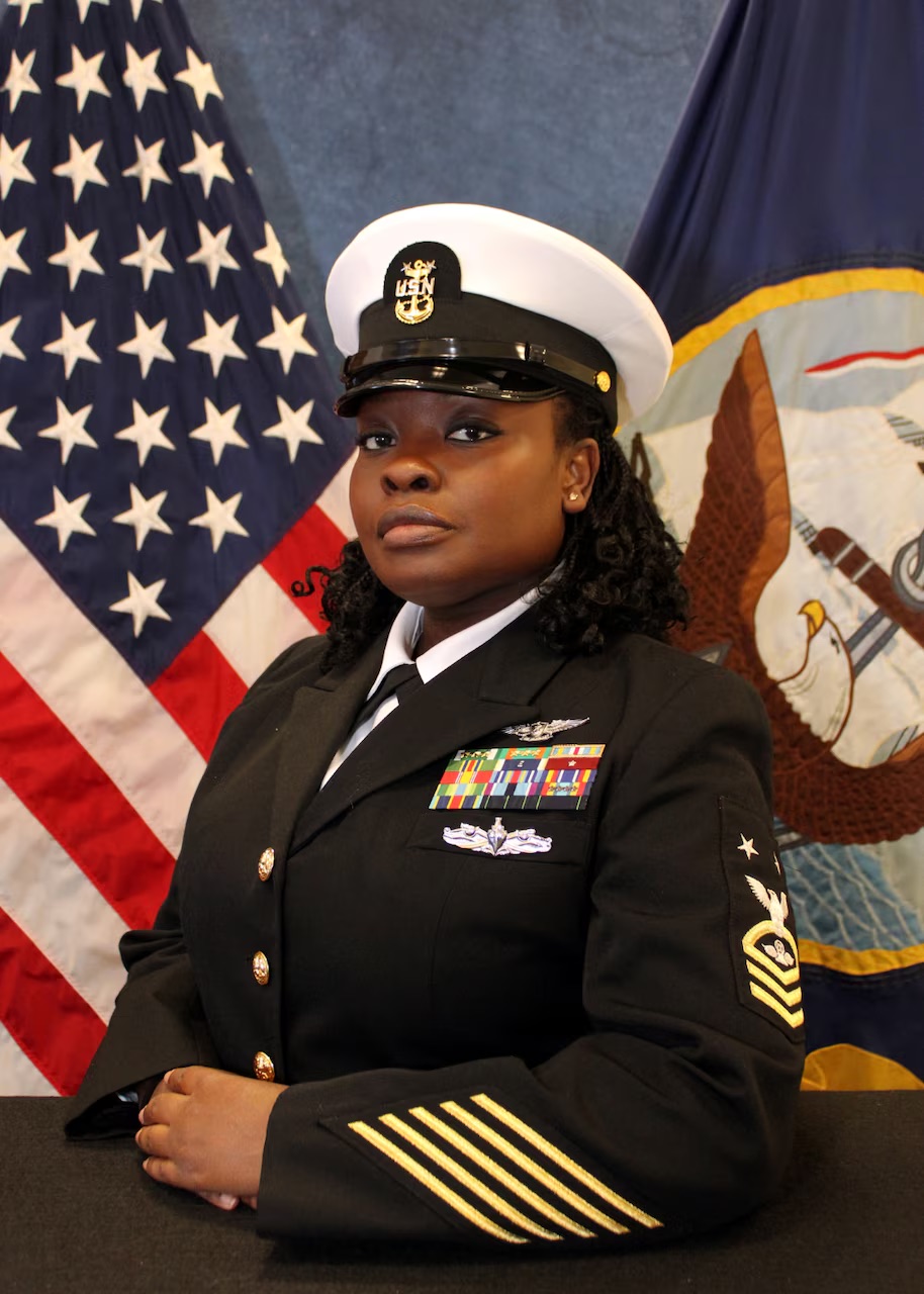 SENIOR ENLISTED LEADER, TACTICAL AIR CONTROL SQUADRON 22 > Commander ...