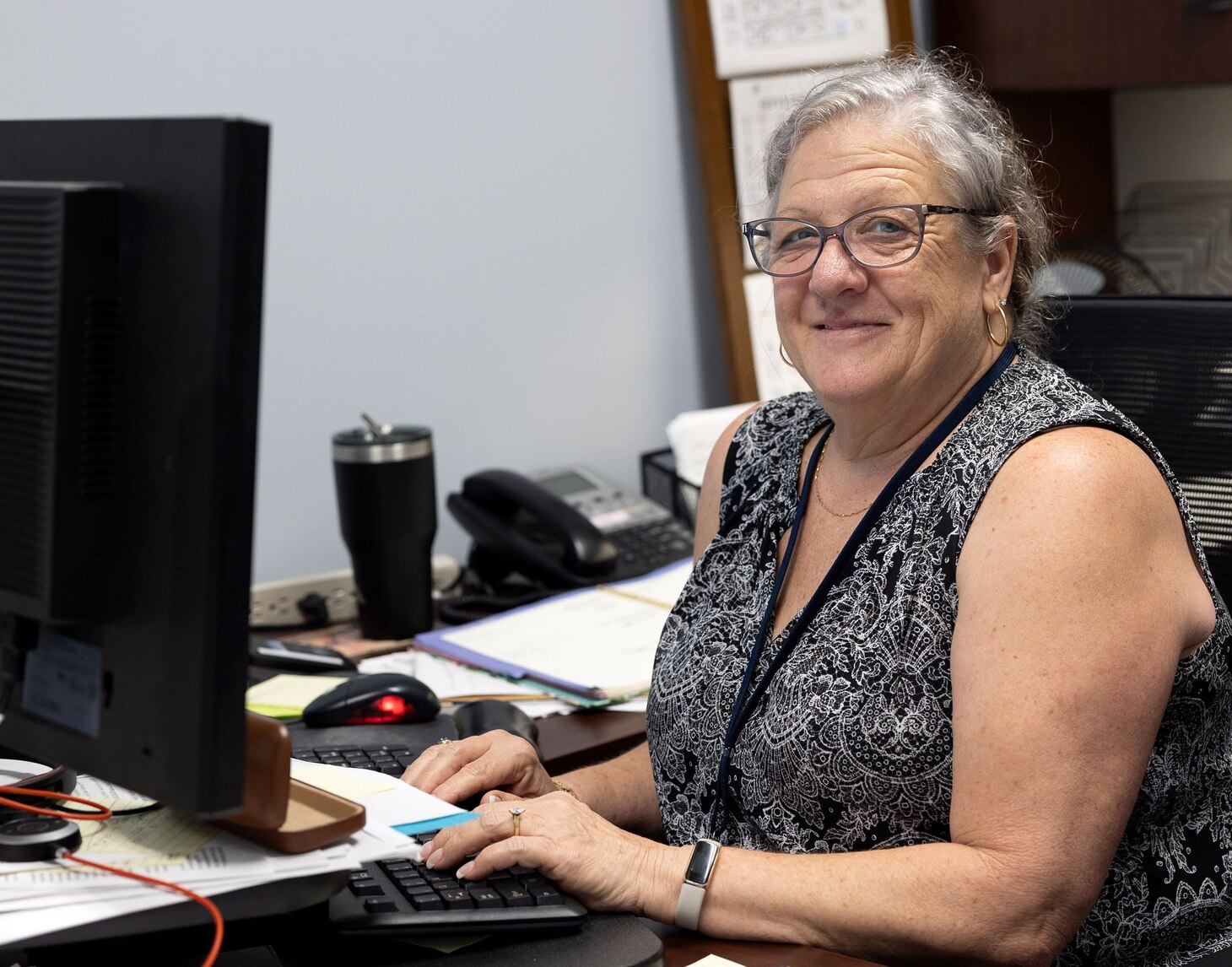 NAVFAC Southeast employee to retire after 40 years of service > Naval ...