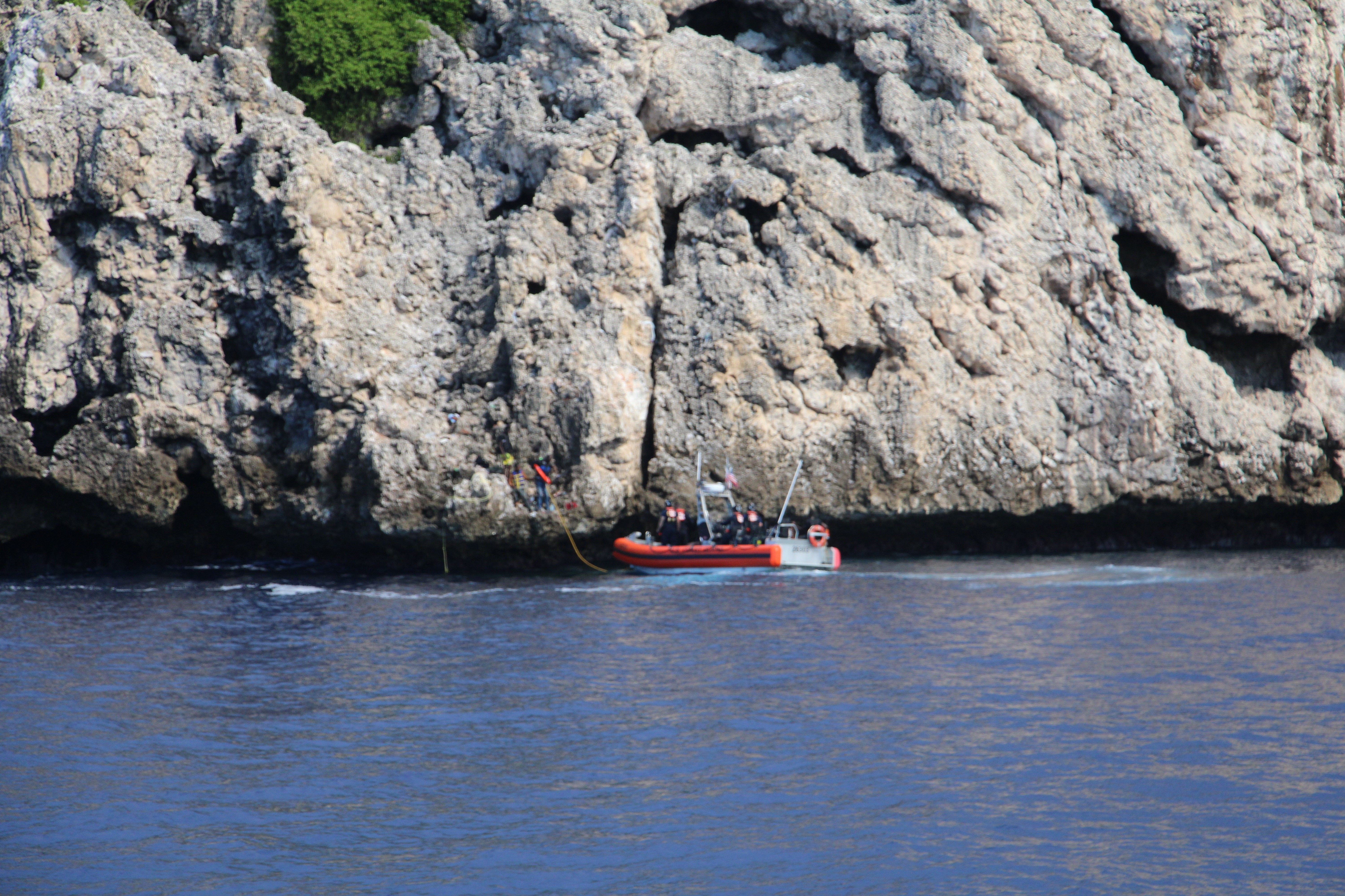 Coast Guard rescues 14 Haitian migrants left stranded by smugglers on ...