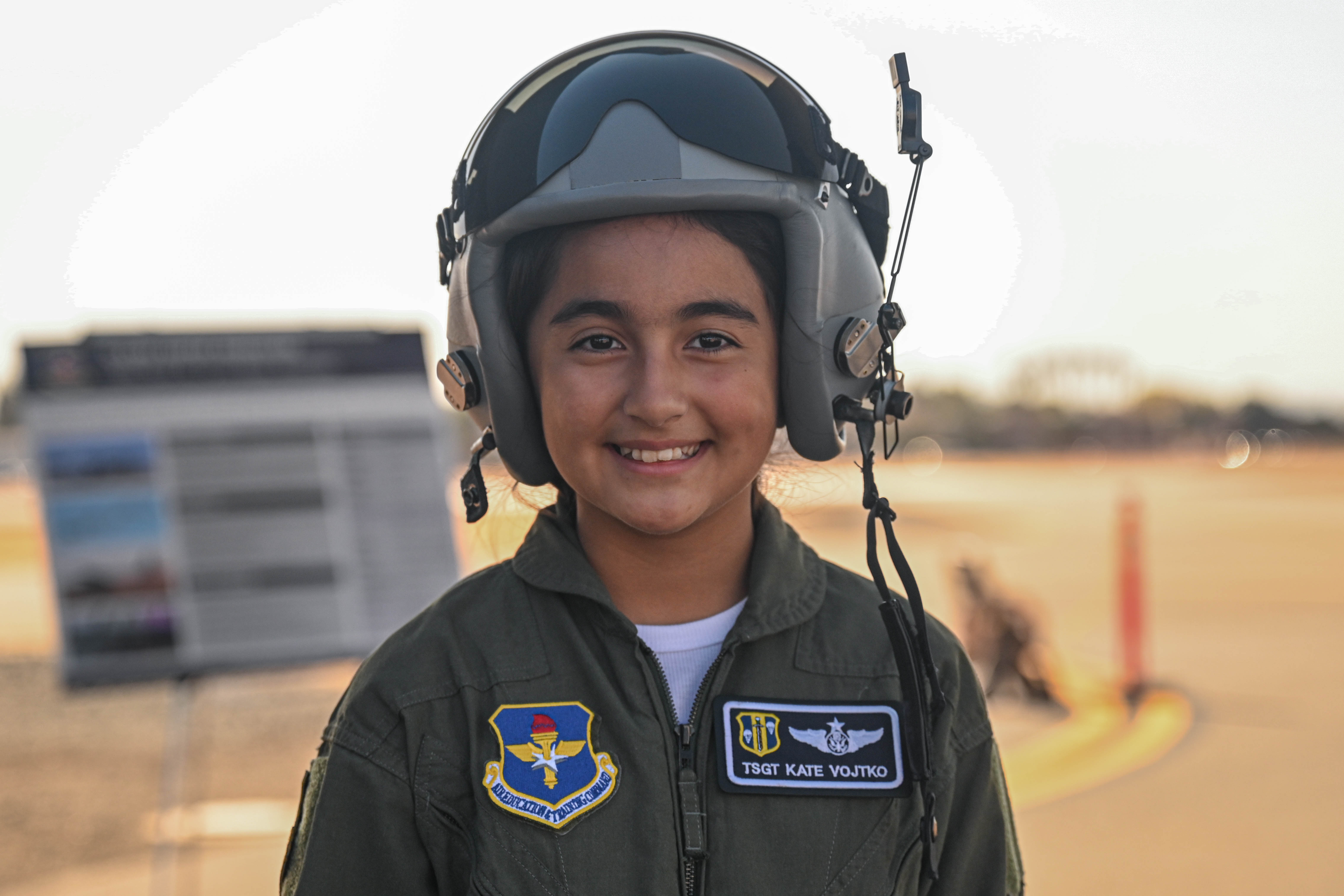 62 AS inspires next generation of aviators > Little Rock Air Force Base ...