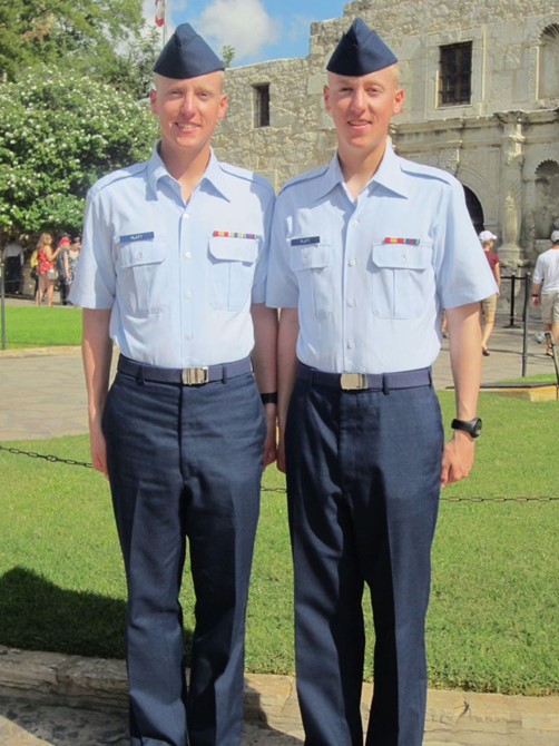 Twin brothers serve together at Basic Military Training, share goal to ...