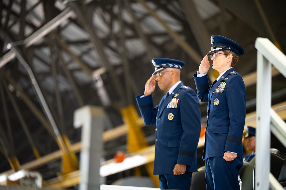 Transportation Command welcomes Gen. Reed as new commander > Scott Air ...