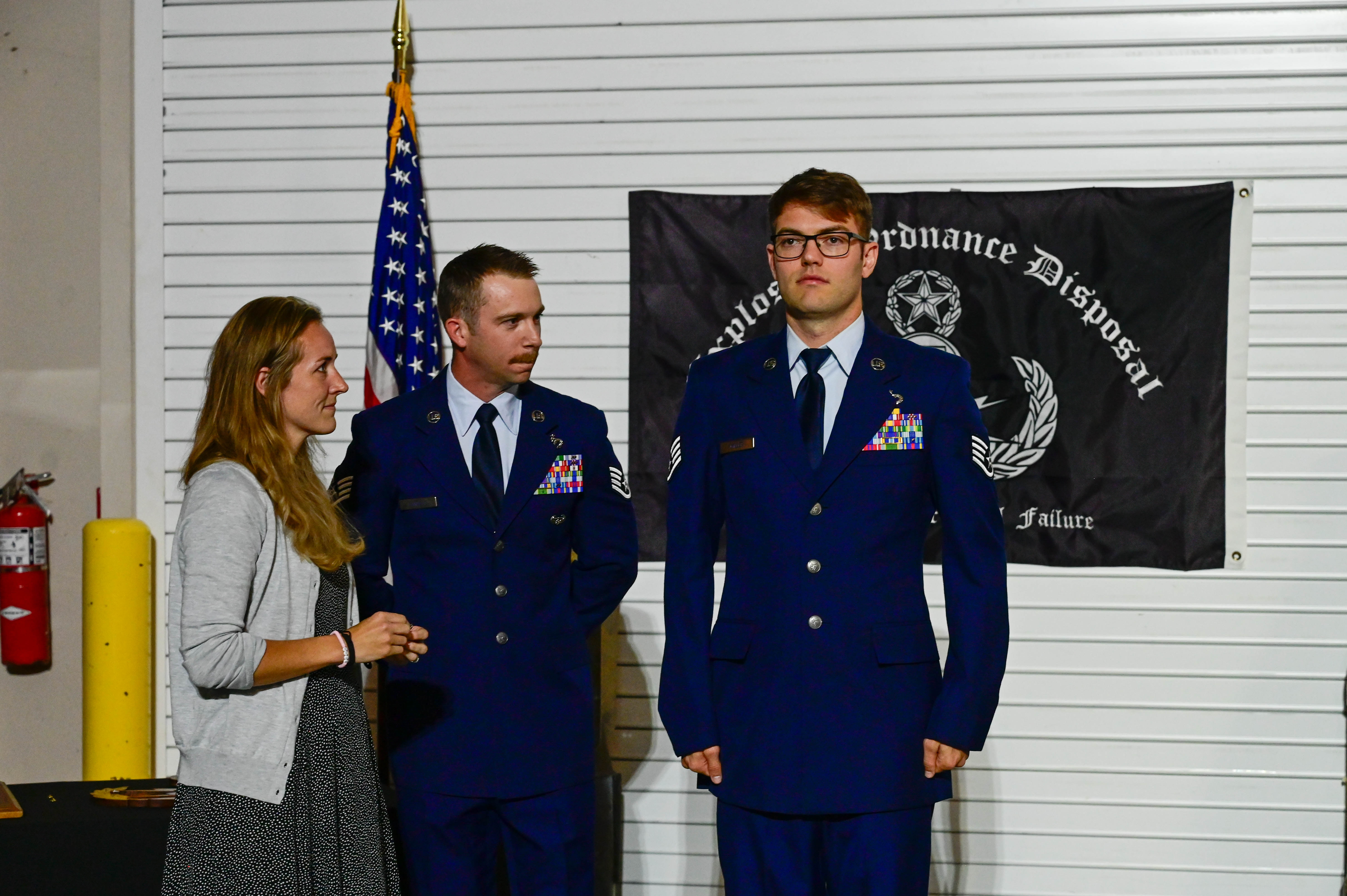 19th CES EOD technician earns ‘Master EOD Badge’ > Little Rock Air ...