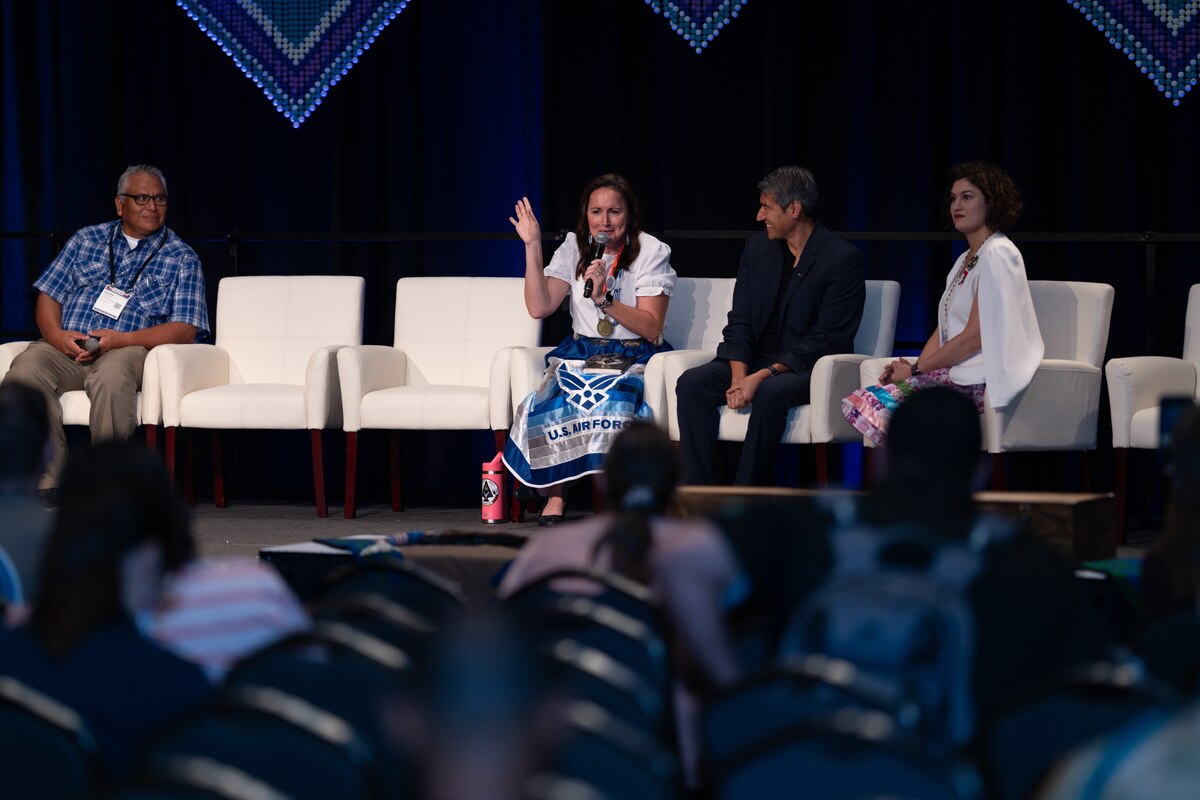 Airmen, Guardians showcase indigenous STEM talent at AISES National ...