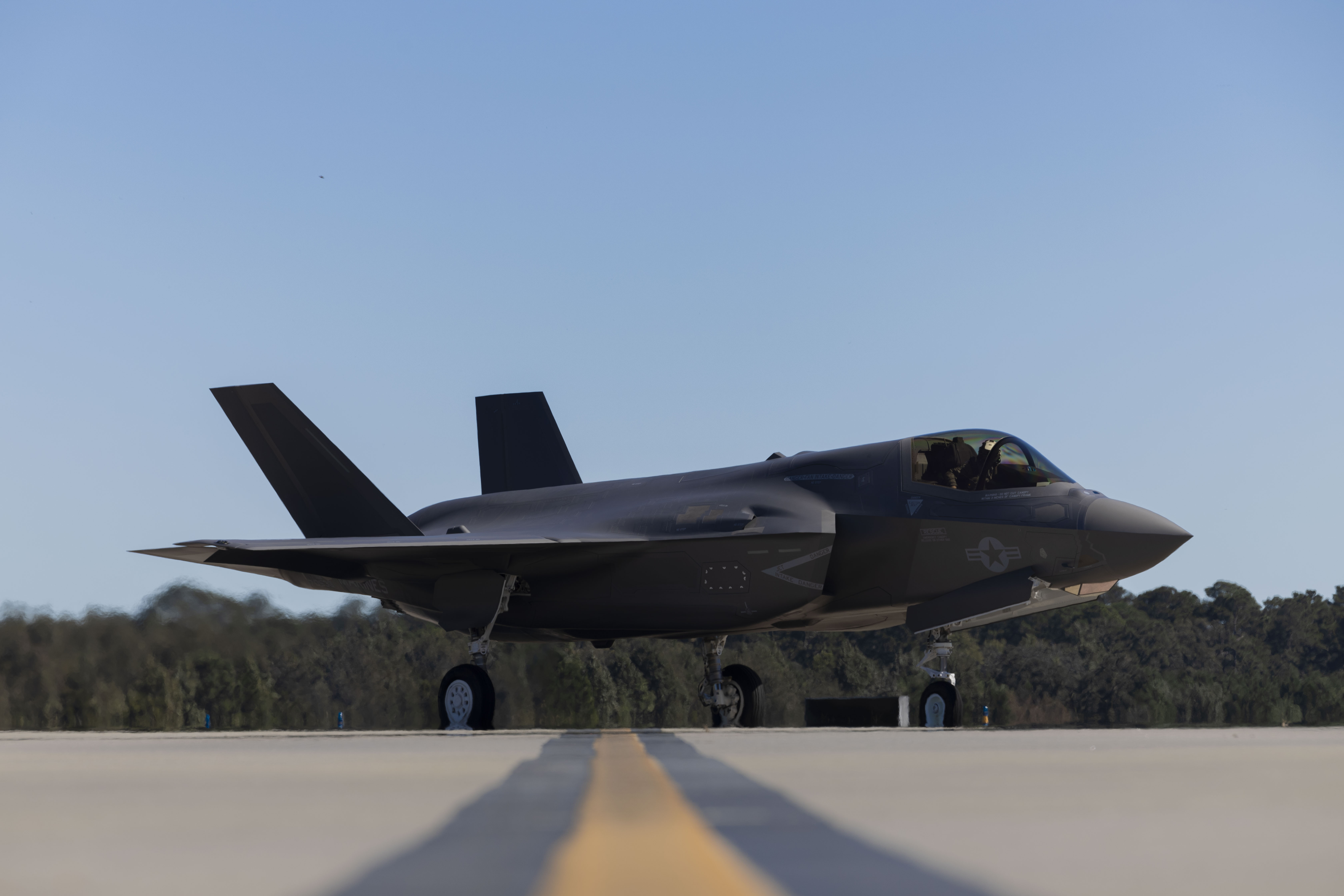 VMFA-533 becomes first operational F-35 squadron aboard MCAS Beaufort ...