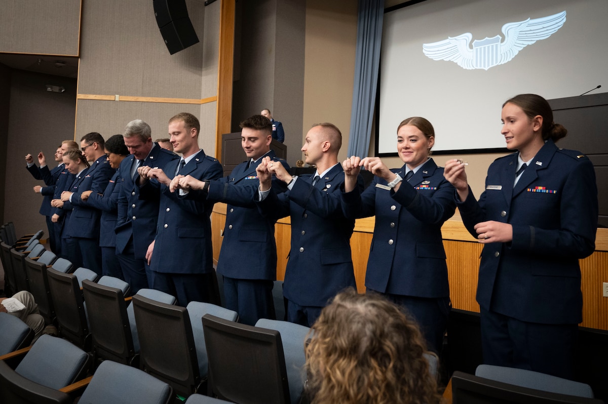 Graduating the Future of Flight: Class 25-01 > Laughlin Air Force Base ...