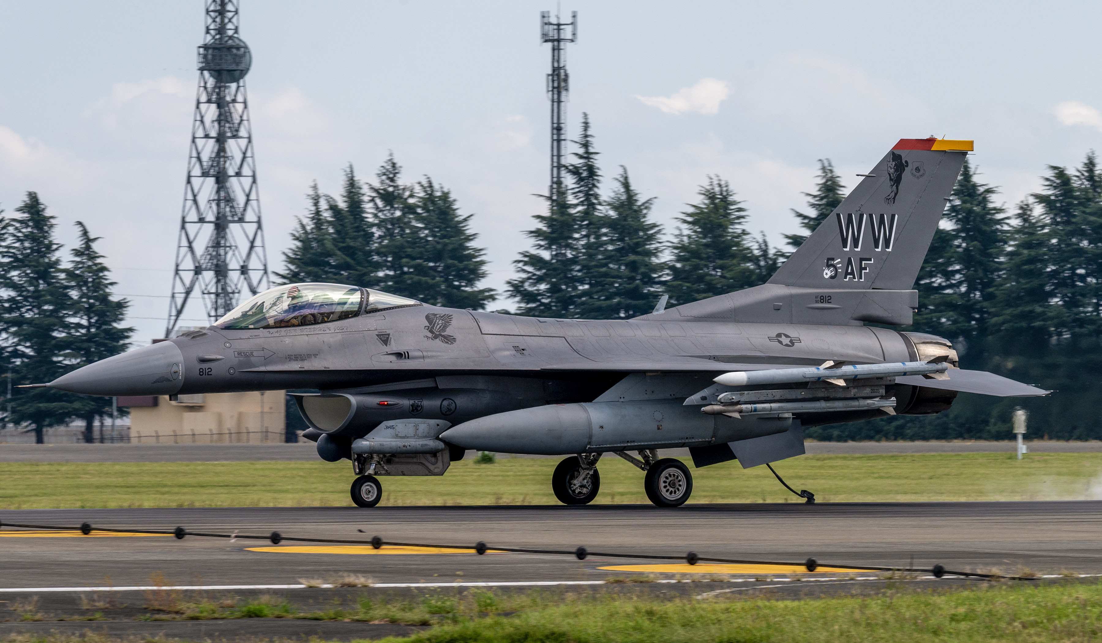 Yokota, Misawa Airmen conduct annual Aircraft Arresting System ...
