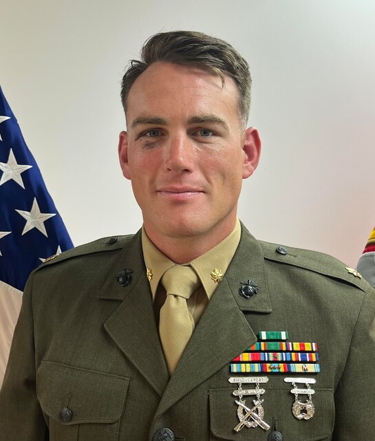 Company Commander > U.S. Marine Corps Forces Reserve > Biography