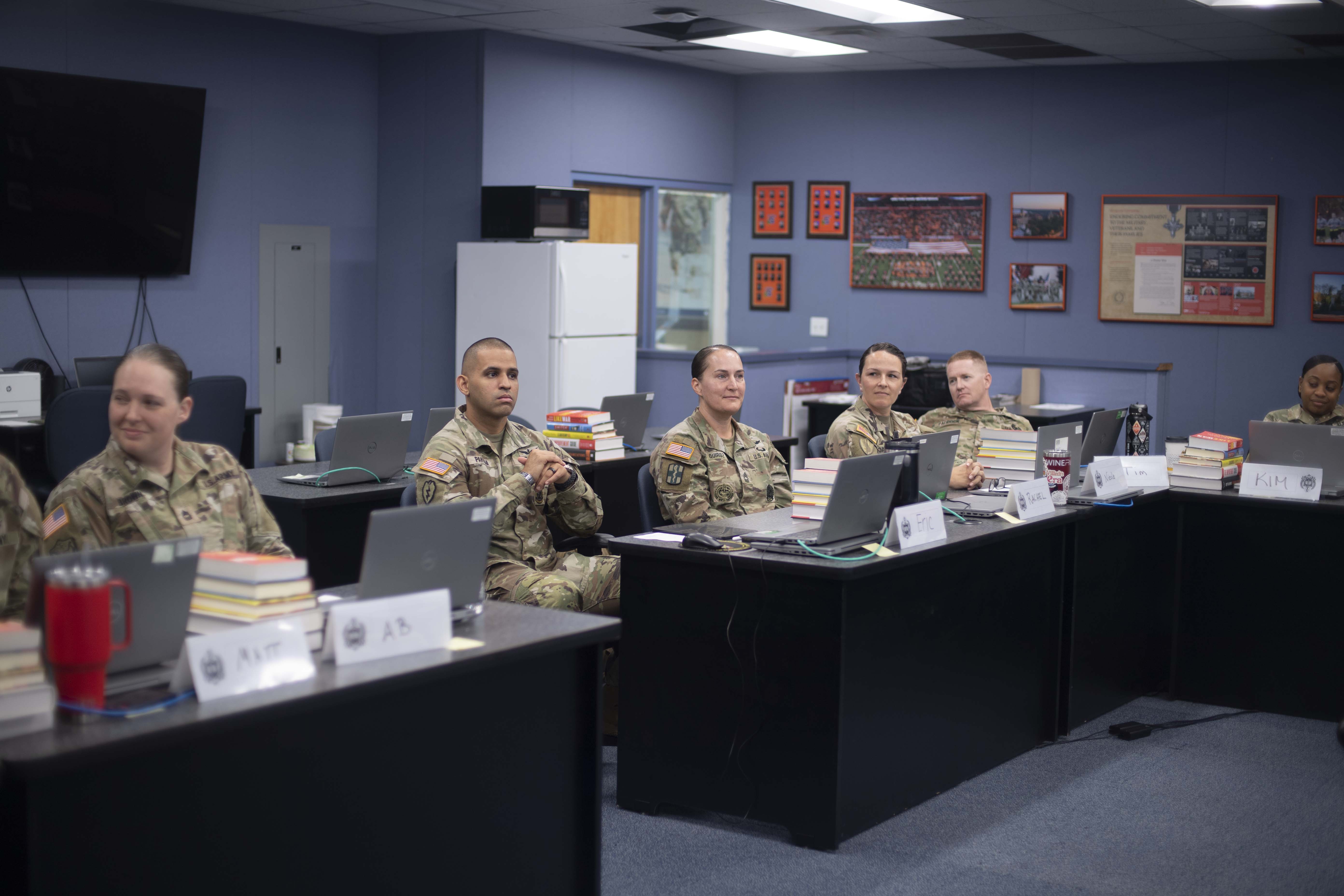 Students Challenge Themselves at the Sergeants Major Academy > NCO ...