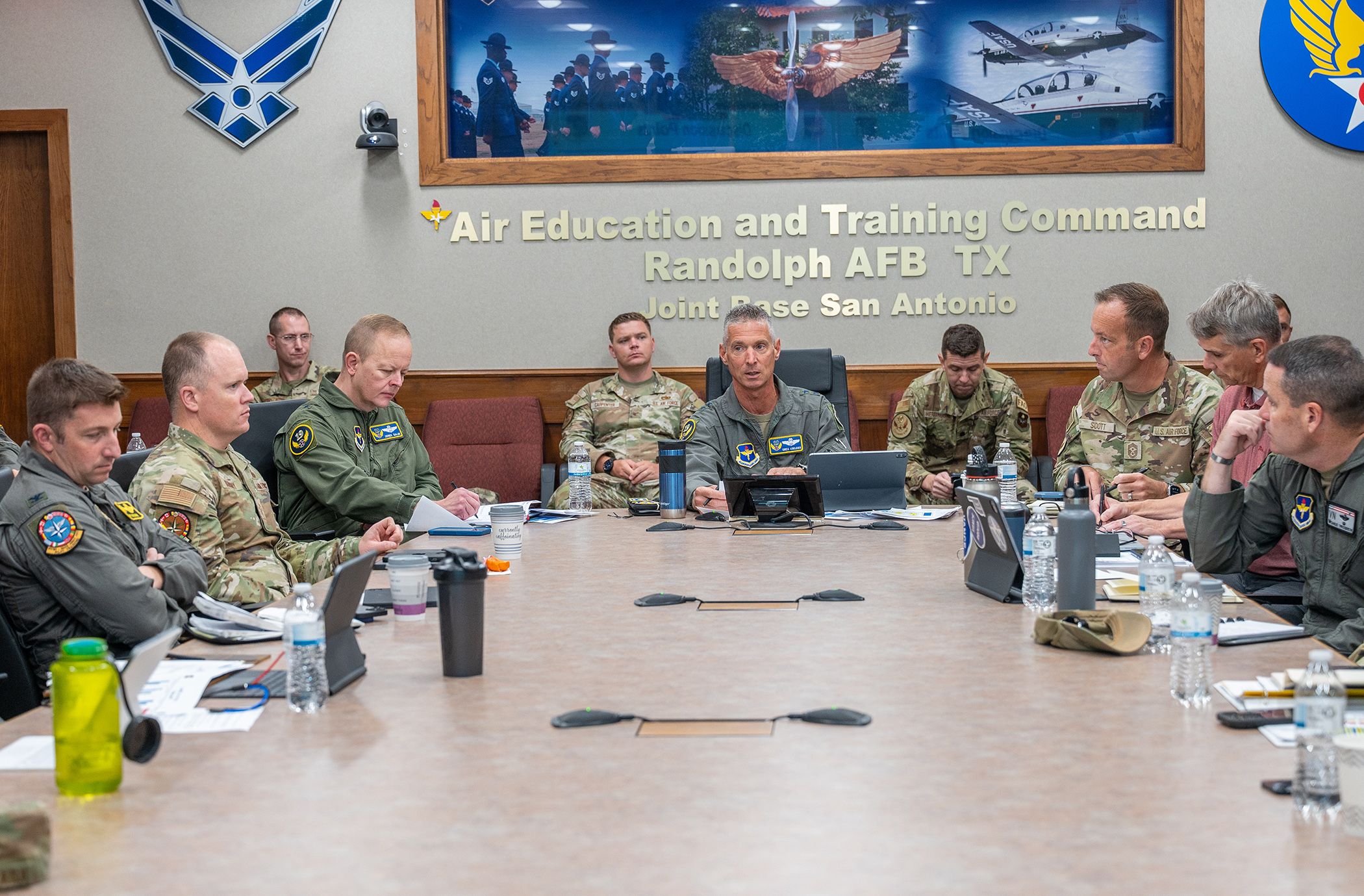 New commanders attend UPT University > 505th Command and Control Wing ...