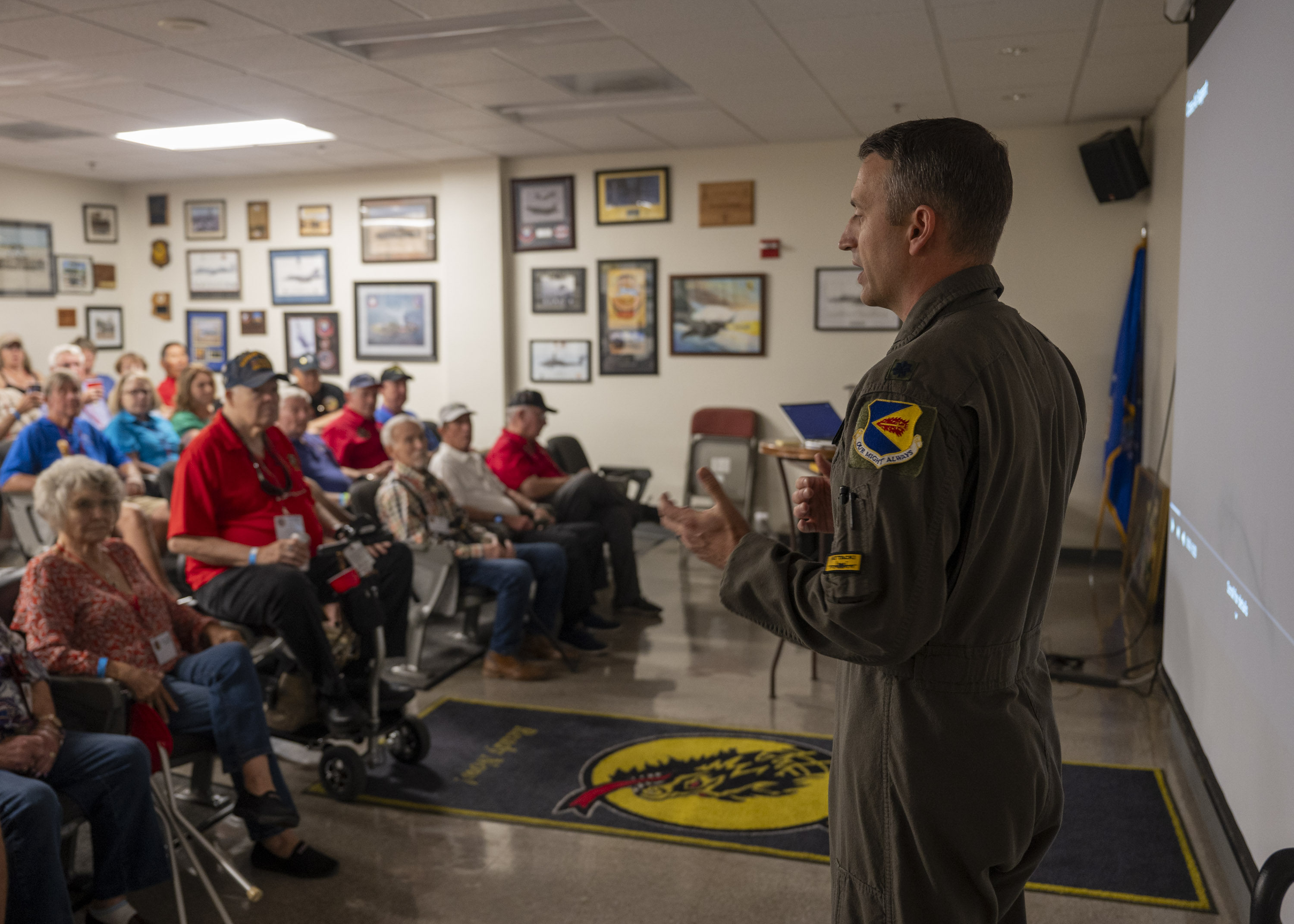 Red River Valley Fighter Pilots "River Rats" Tour the 357th Fighter ...