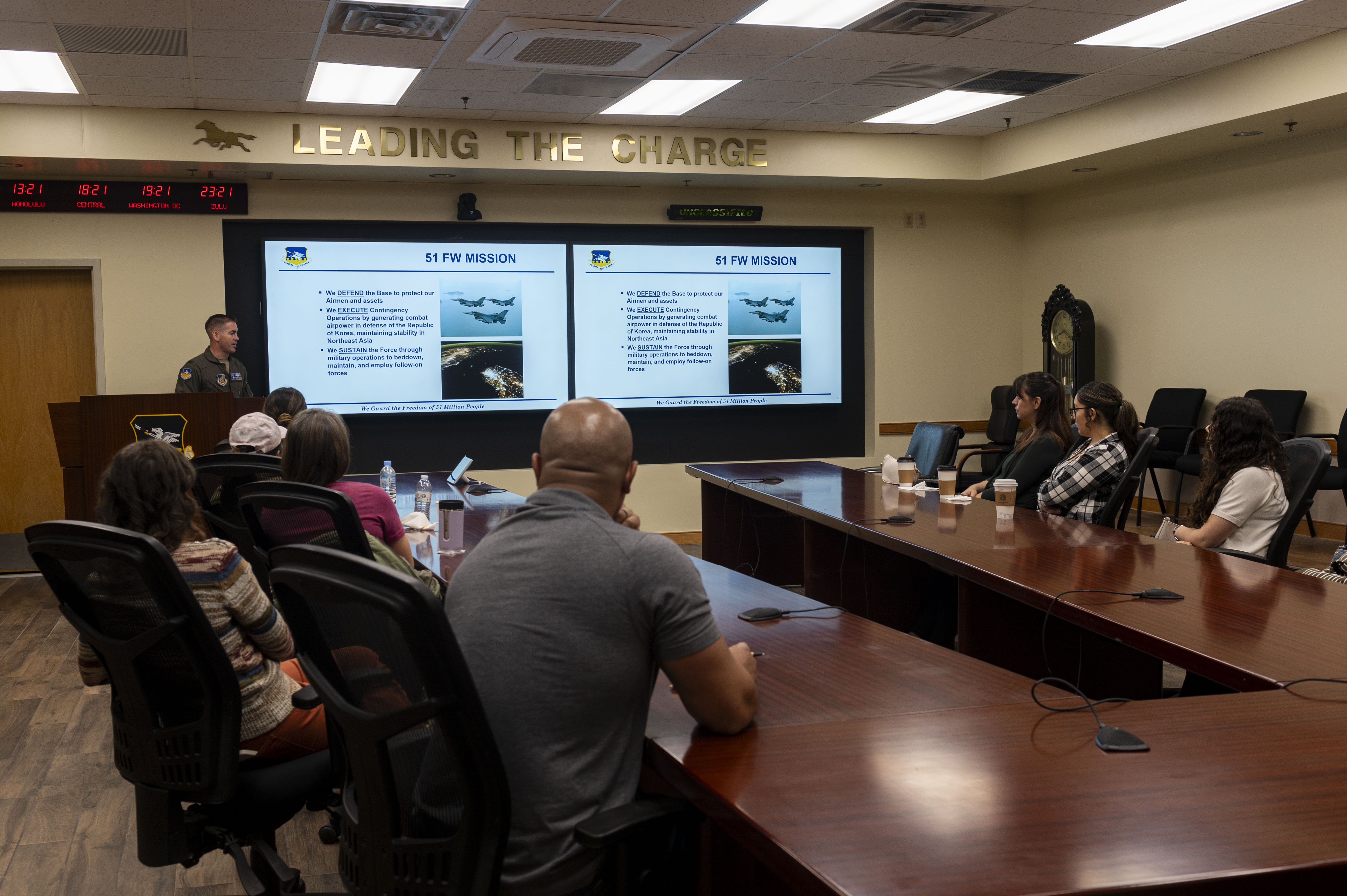 Building Bonds: Osan AB Spouse Immersion Tour > Osan Air Base > Article ...