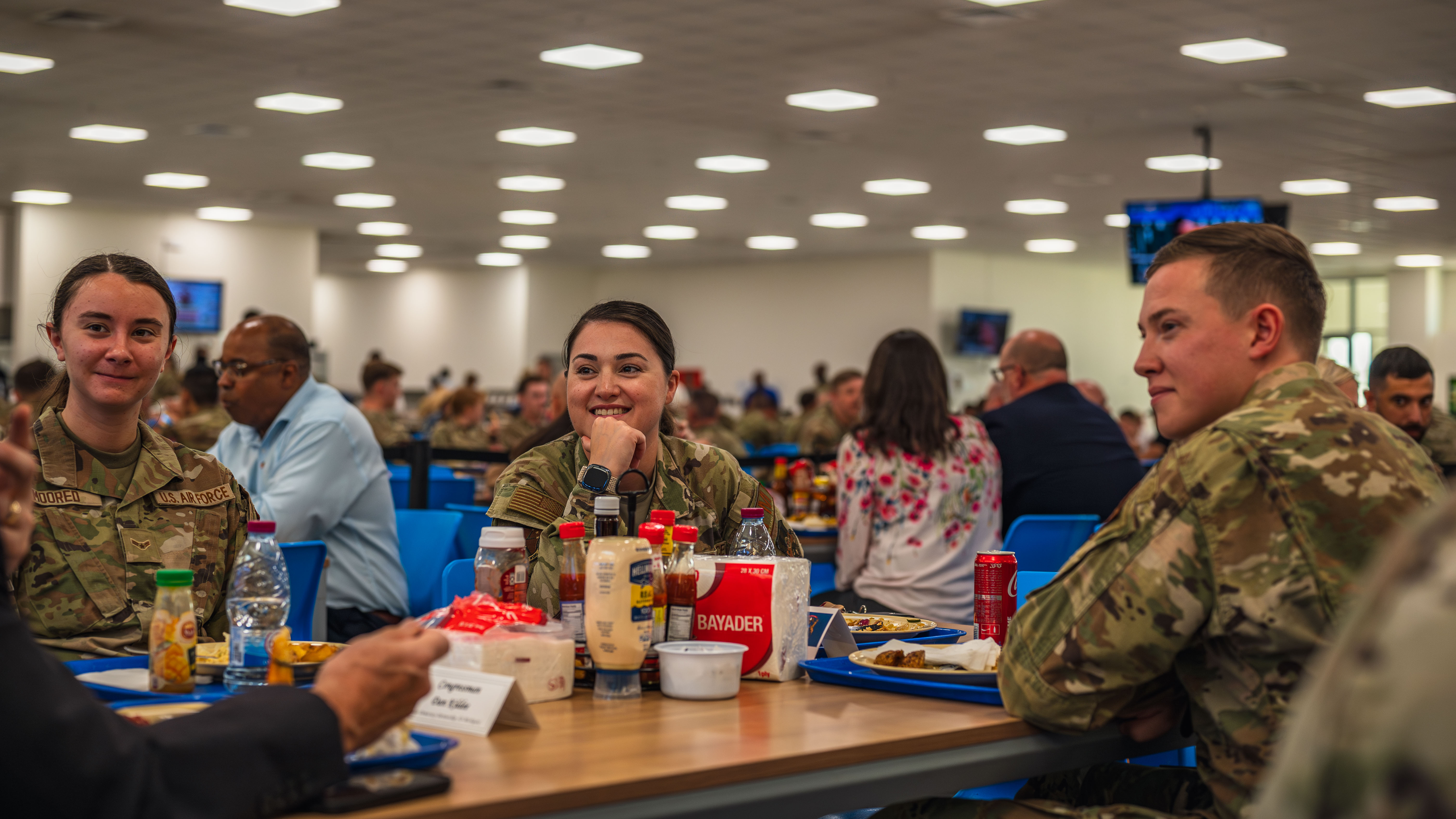 U.S. Congressmen tour the 379th AEW > U.S. Air Forces Central > Article ...